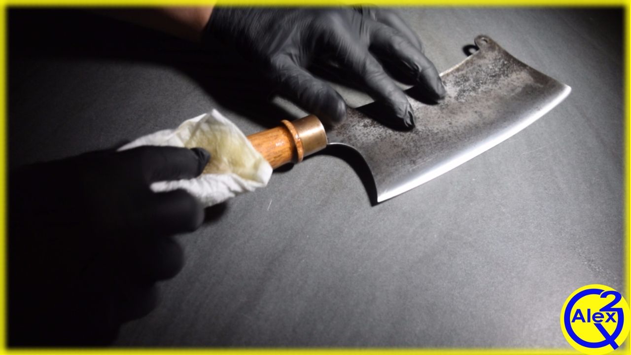 How to Restore an Old Rusty Cleaver : 9 Steps (with Pictures ...