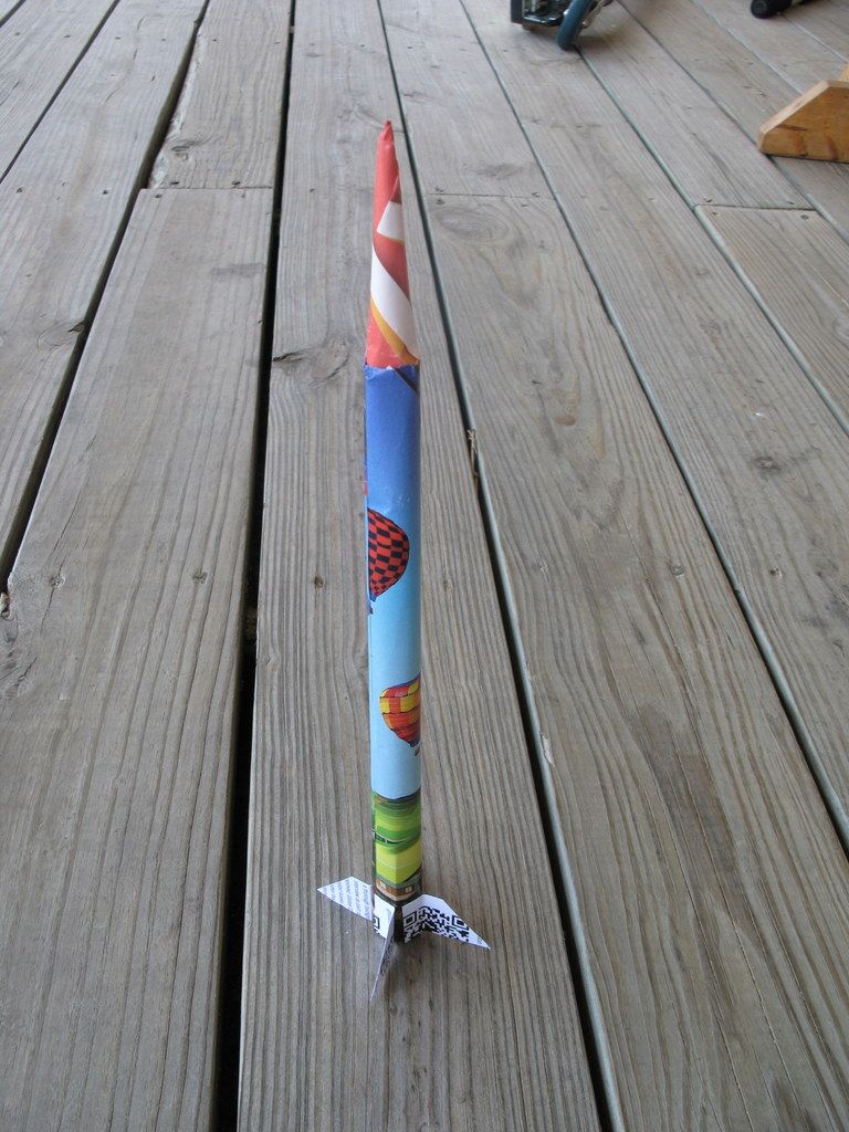 Recycle Old Magazines Into Colorful Stomp Rockets : 6 Steps (with ...