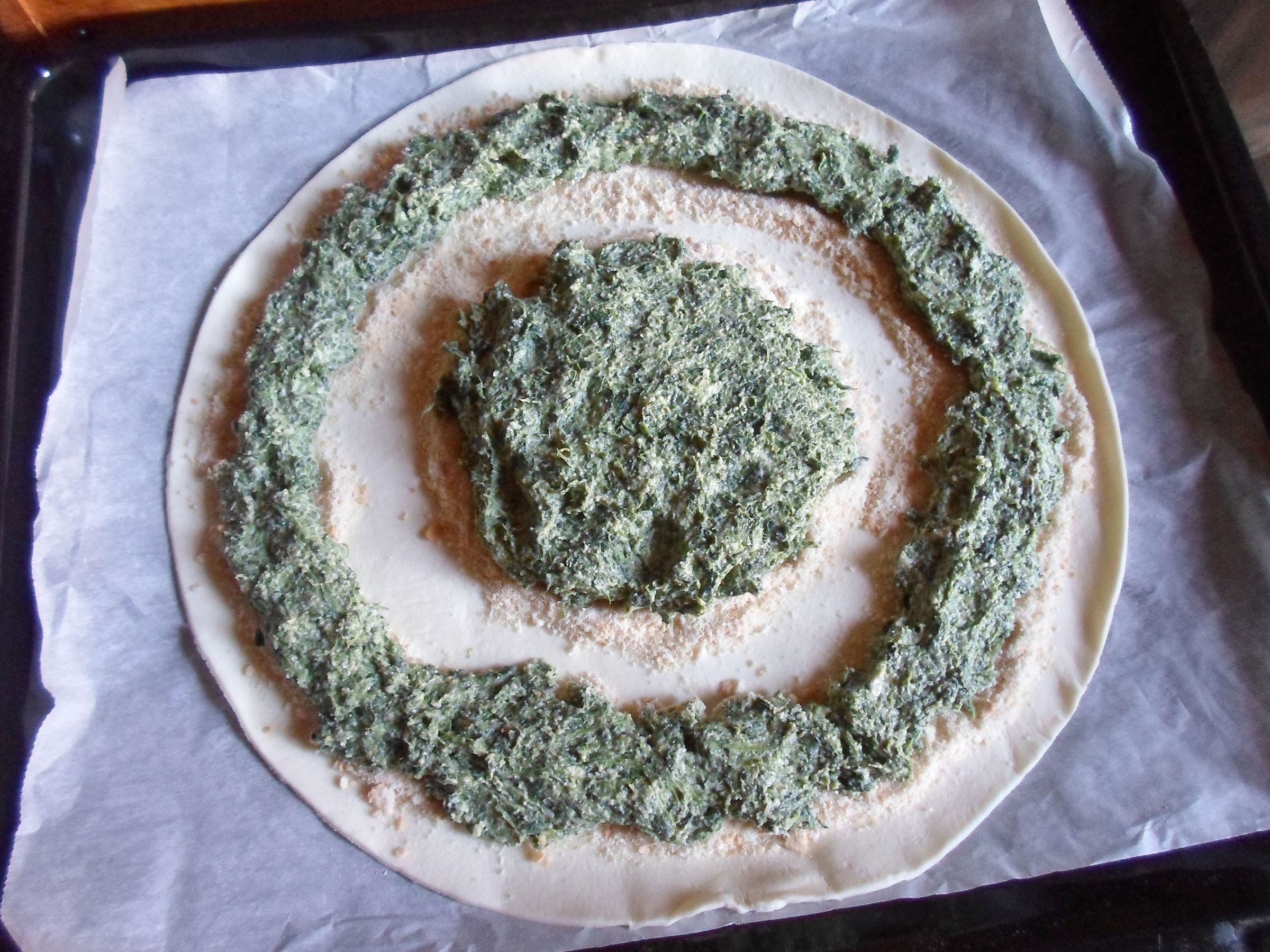 Sunflower Spinach Pie Recipe : 5 Steps (with Pictures) - Instructables