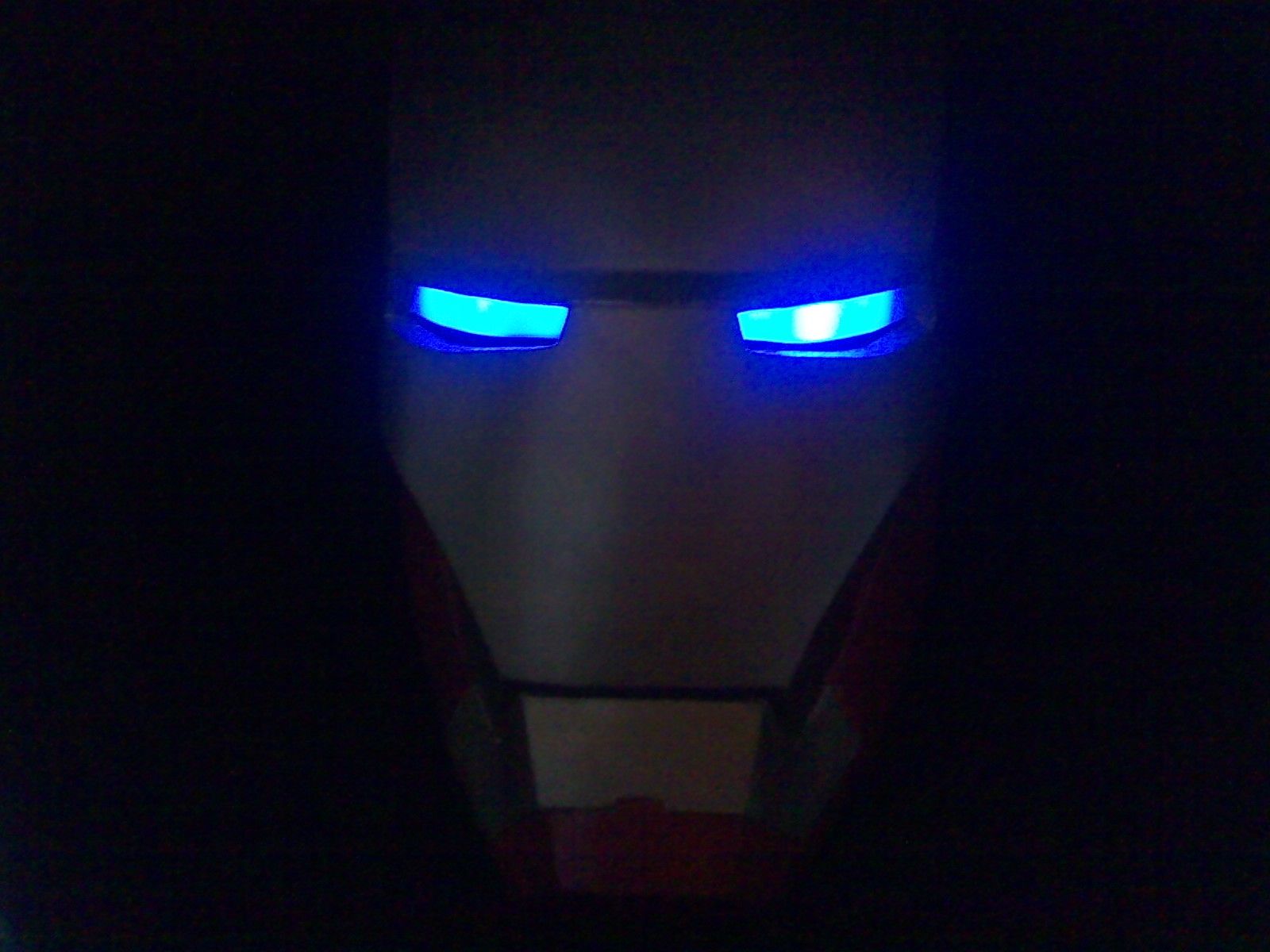 How to Make a Lifesize, Wearable Iron Man Helmet : 10 Steps (with ...