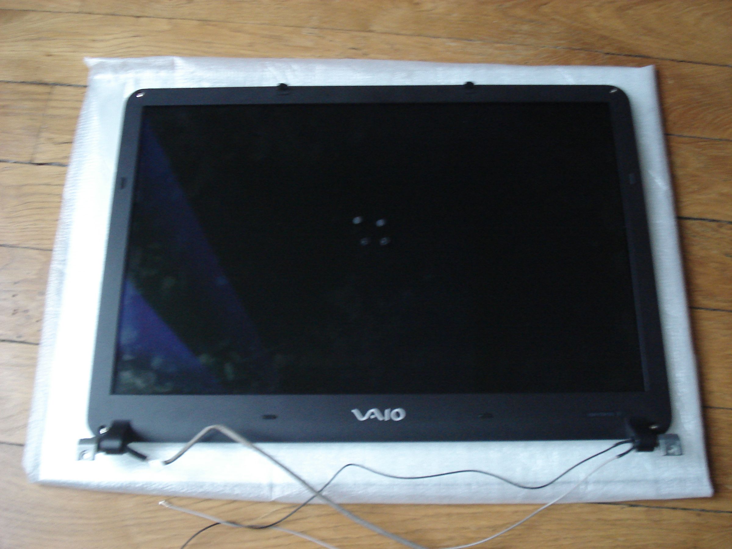 Turn a Laptop Screen Into a Mirror : 9 Steps (with Pictures ...