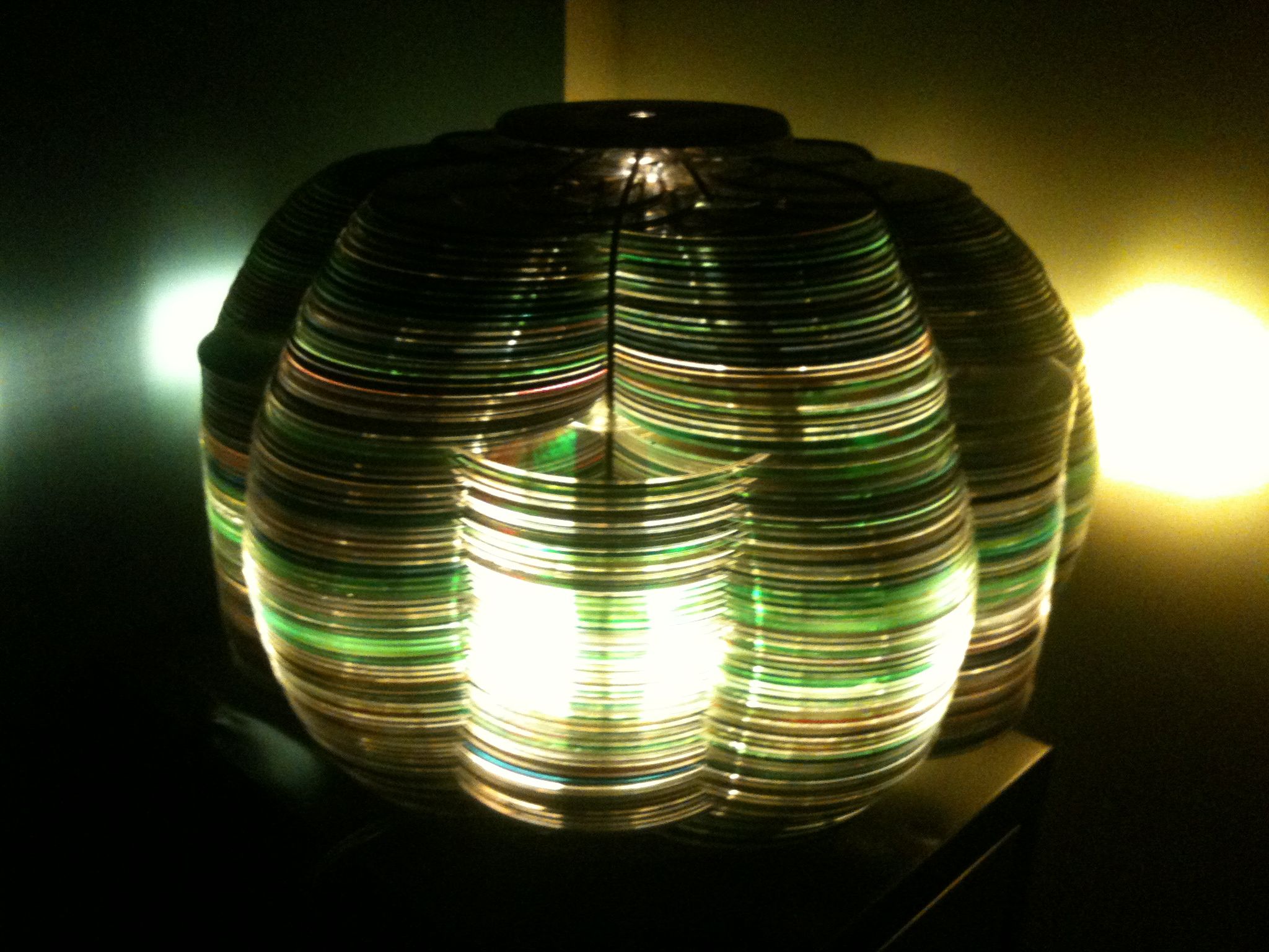 Recycled CDs Lamp : 5 Steps (with Pictures) - Instructables
