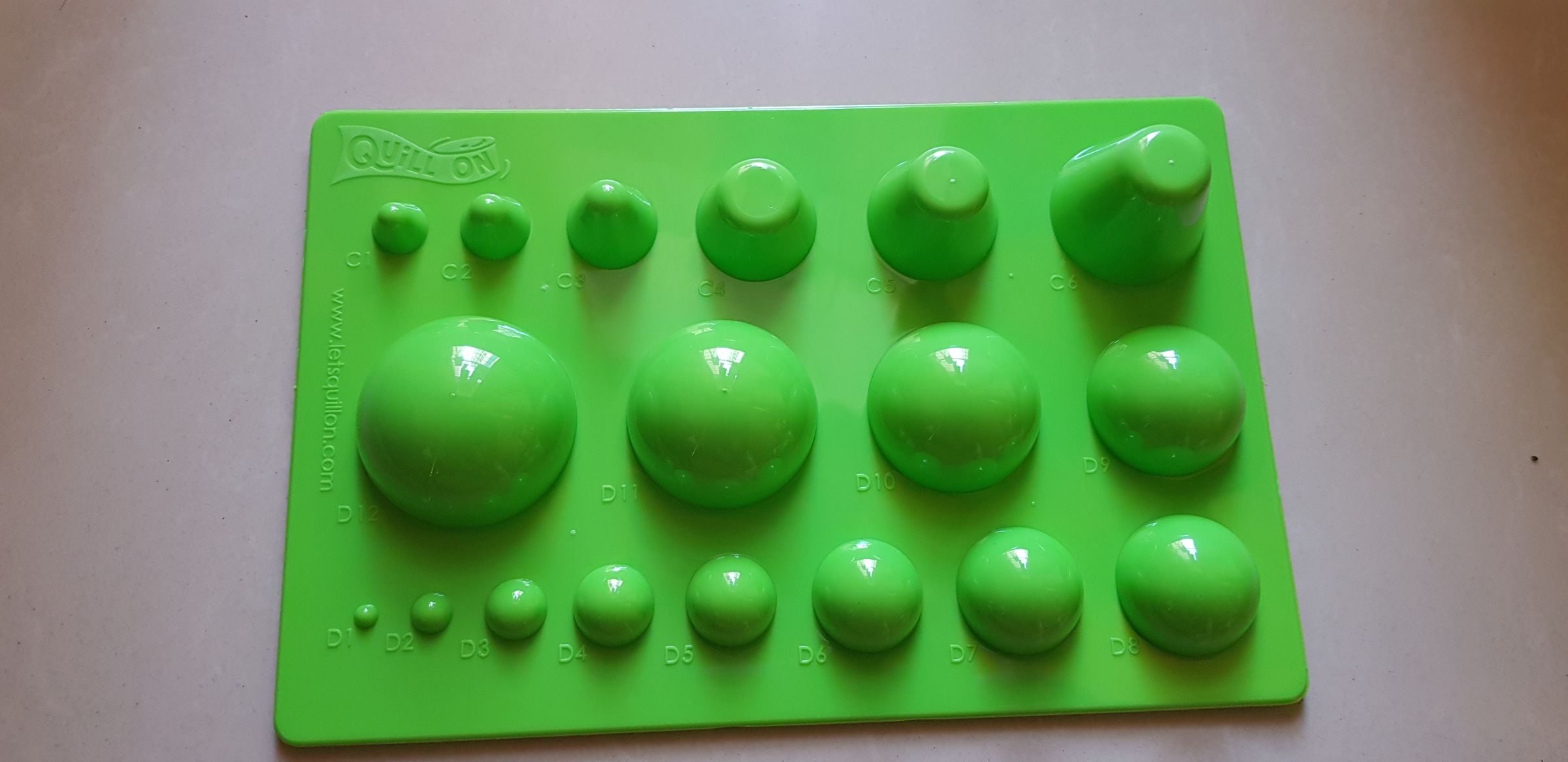 Easy Diy Paper Earrings 8 Steps With Pictures Instructables