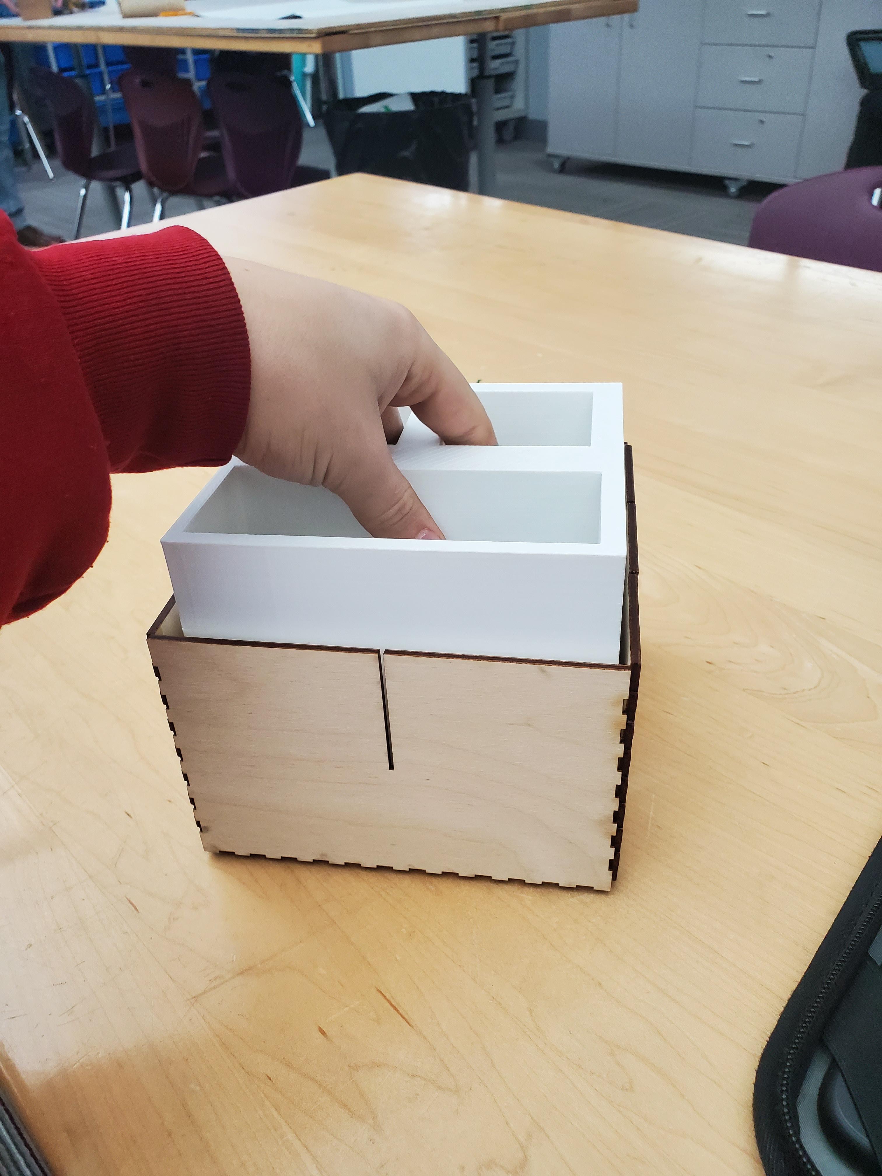 Small Tool Box : 7 Steps - Instructables