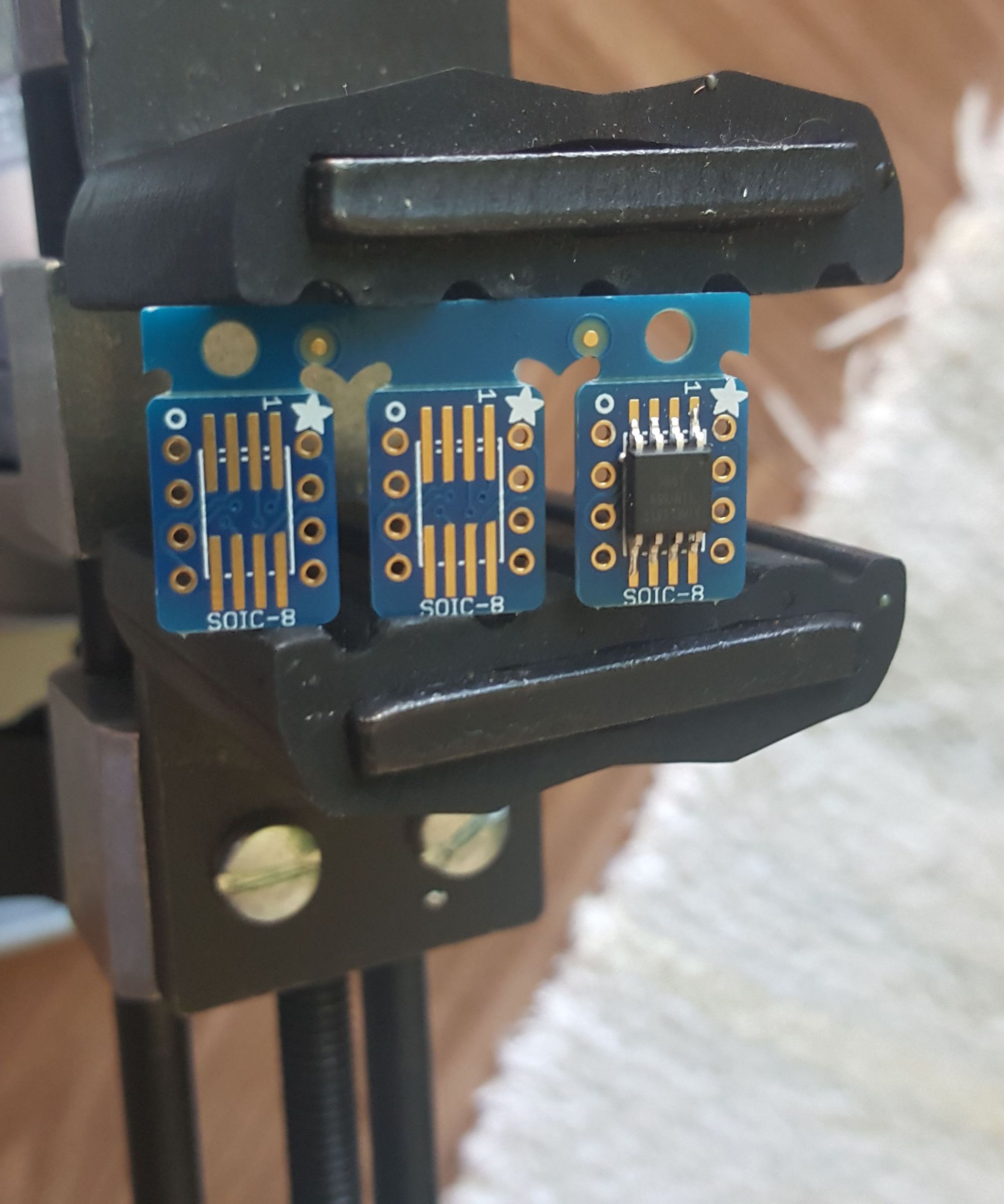How to Surface Mount Solder Using Solder Paste : 5 Steps (with Pictures ...