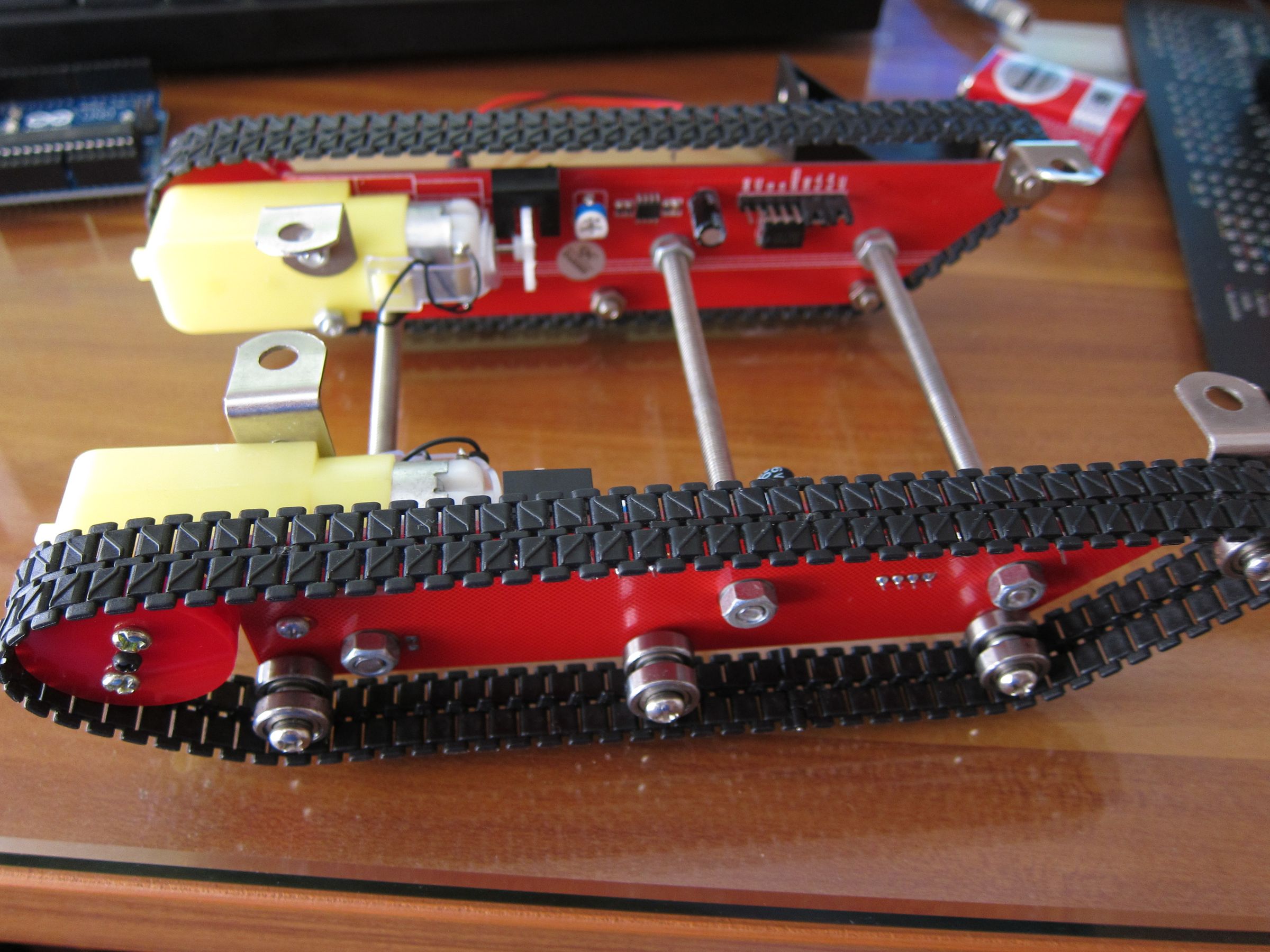 My Third Project: Smart Tank Chassis : 3 Steps - Instructables