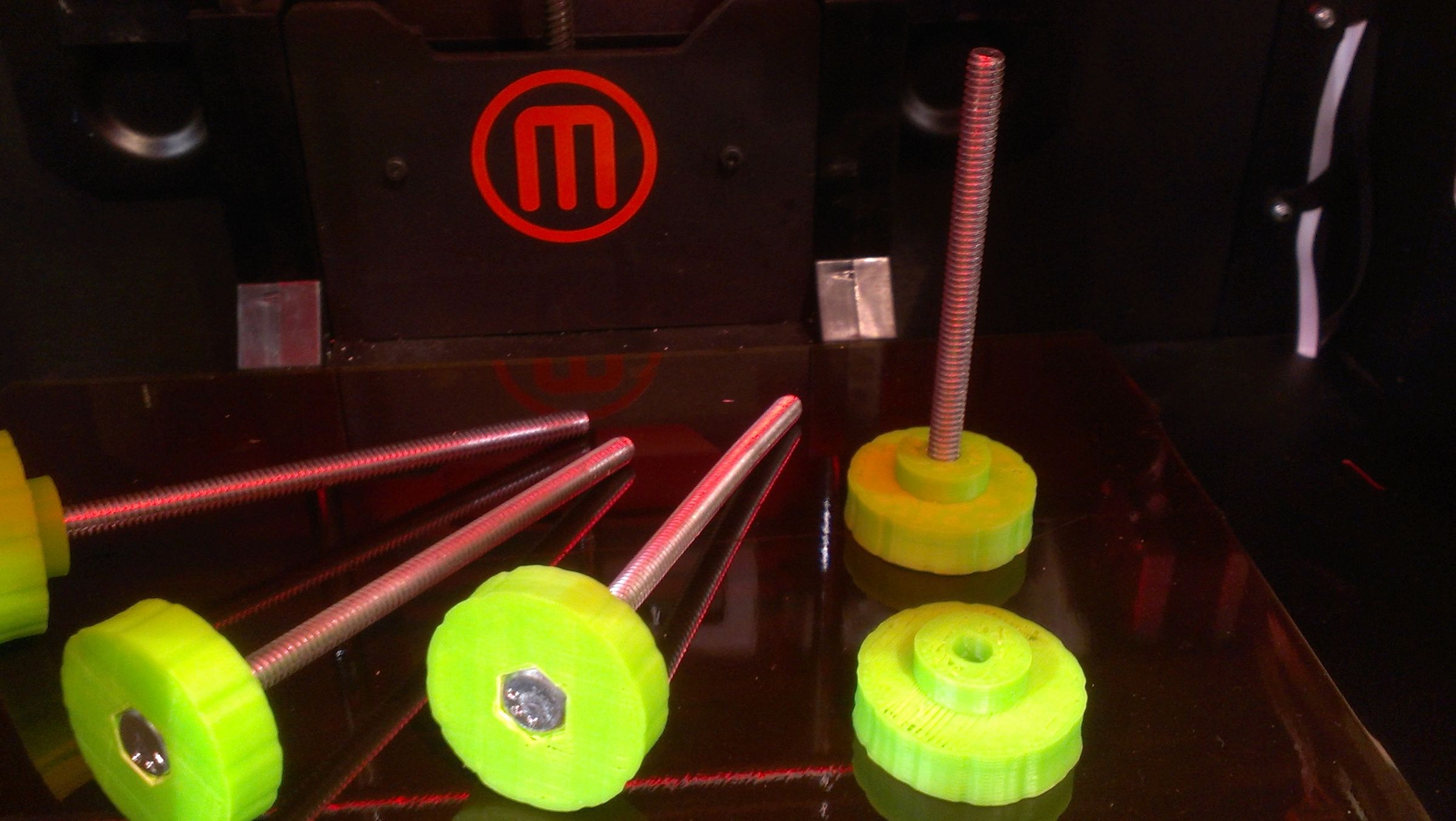 3D Printed Knob for 1/4 X 20 Bolt - Instructables