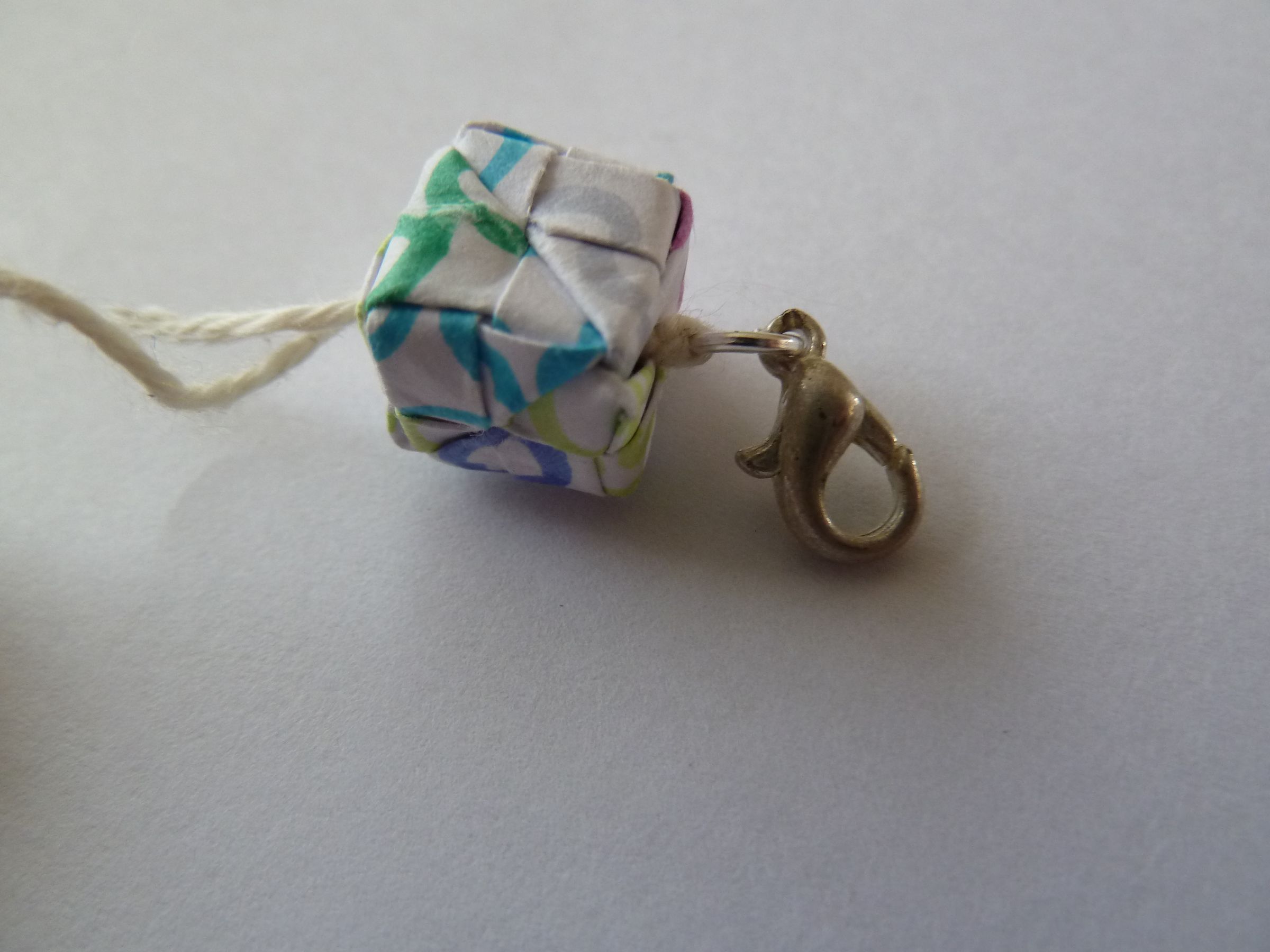 Origami Bracelet : 7 Steps (with Pictures) - Instructables