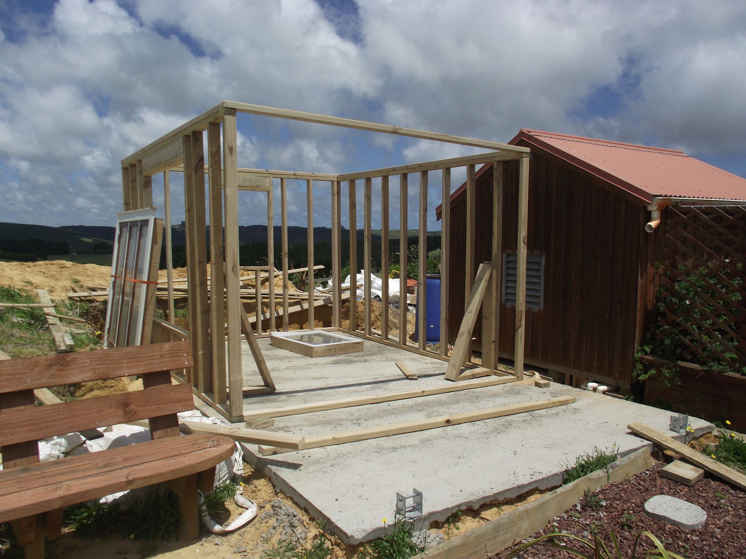 A New Hobby/Woodwork/Project Shed : 23 Steps (with Pictures ...