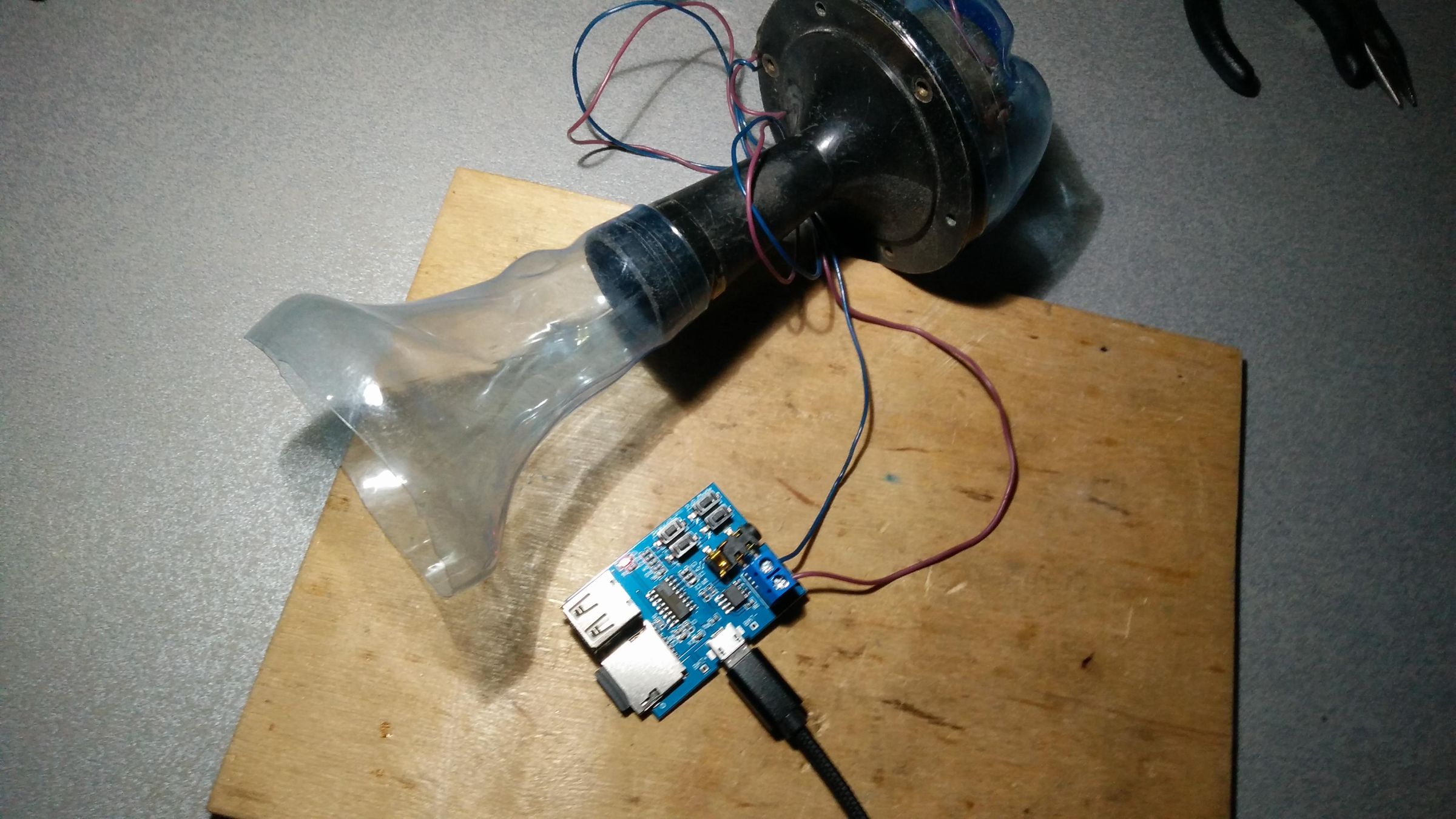 Solar Bioacoustic Bird Repeller : 10 Steps (with Pictures) - Instructables