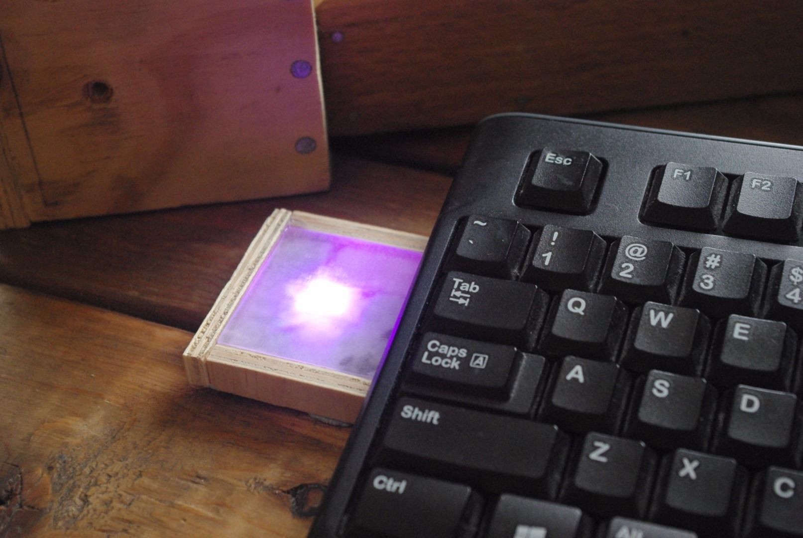 Tapping Light : 4 Steps (with Pictures) - Instructables