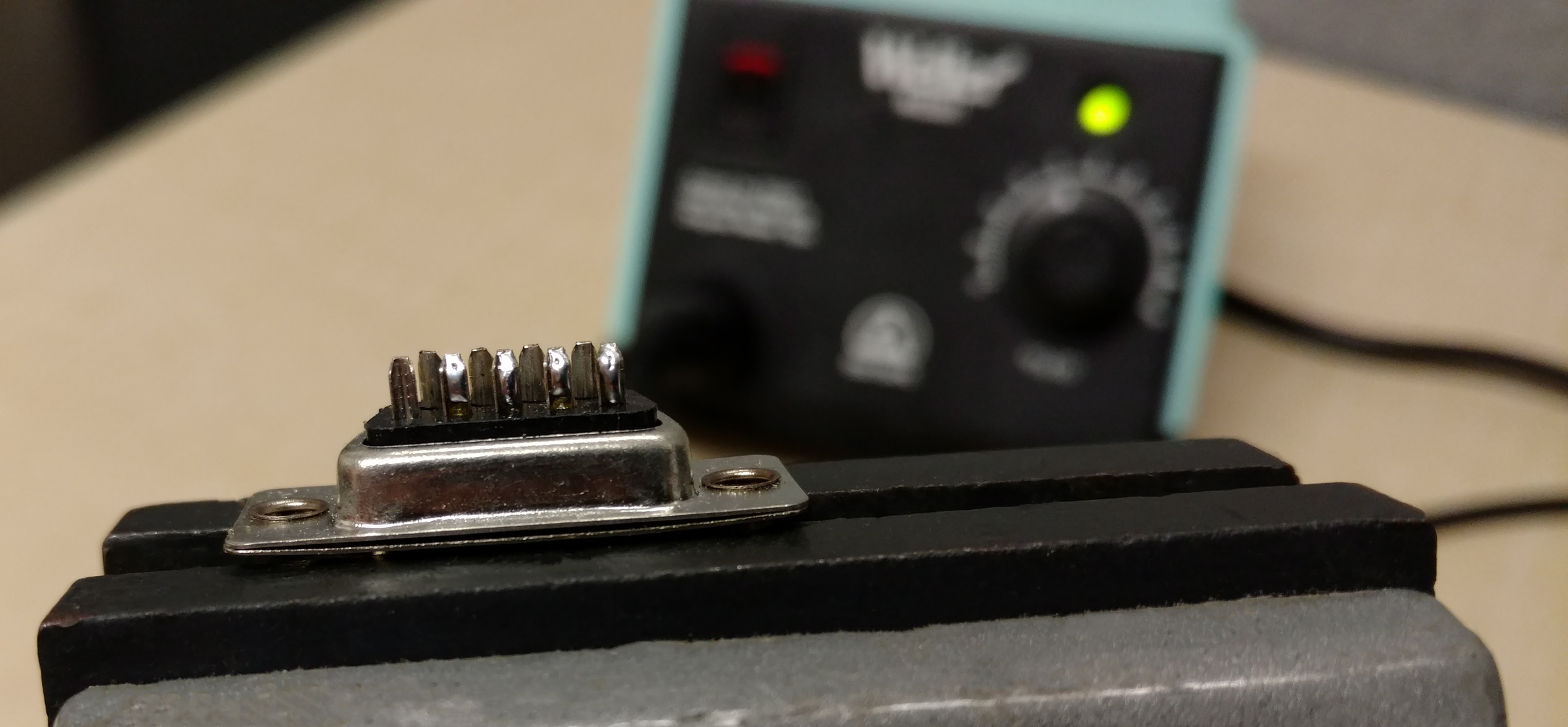 DB-9 RS-232 Loopback Plug: Windows and OS X : 14 Steps (with Pictures ...