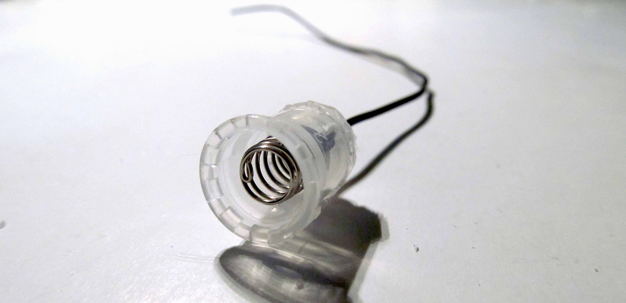 How to Make A23 (23AE) Battery Holder for Your Tiny Projects : 5 Steps ...