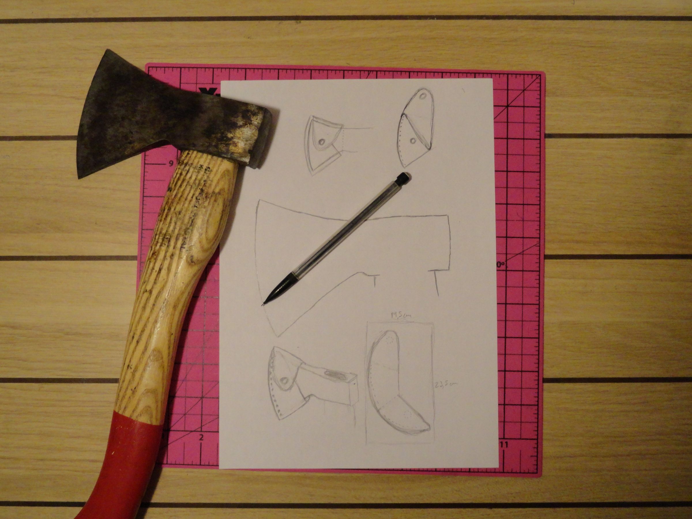 Leather Hatchet Sheath : 9 Steps (with Pictures) - Instructables