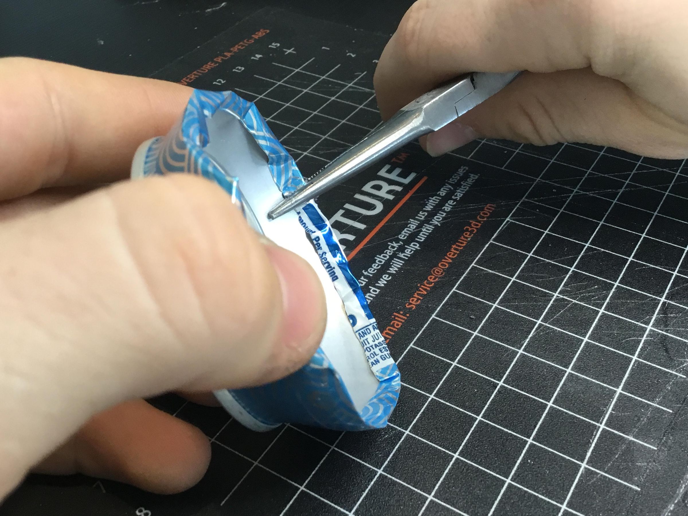 DIY Recycled Soda Can Battery Pack : 9 Steps - Instructables