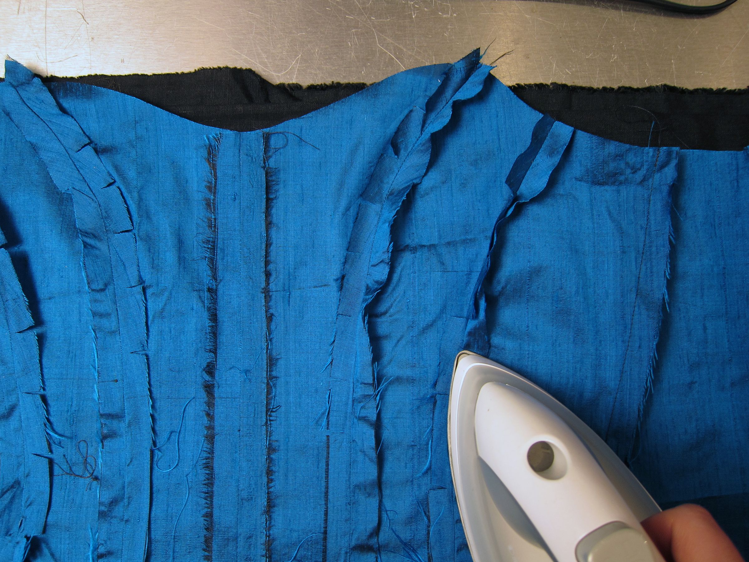 Make a Corset : 16 Steps (with Pictures) - Instructables