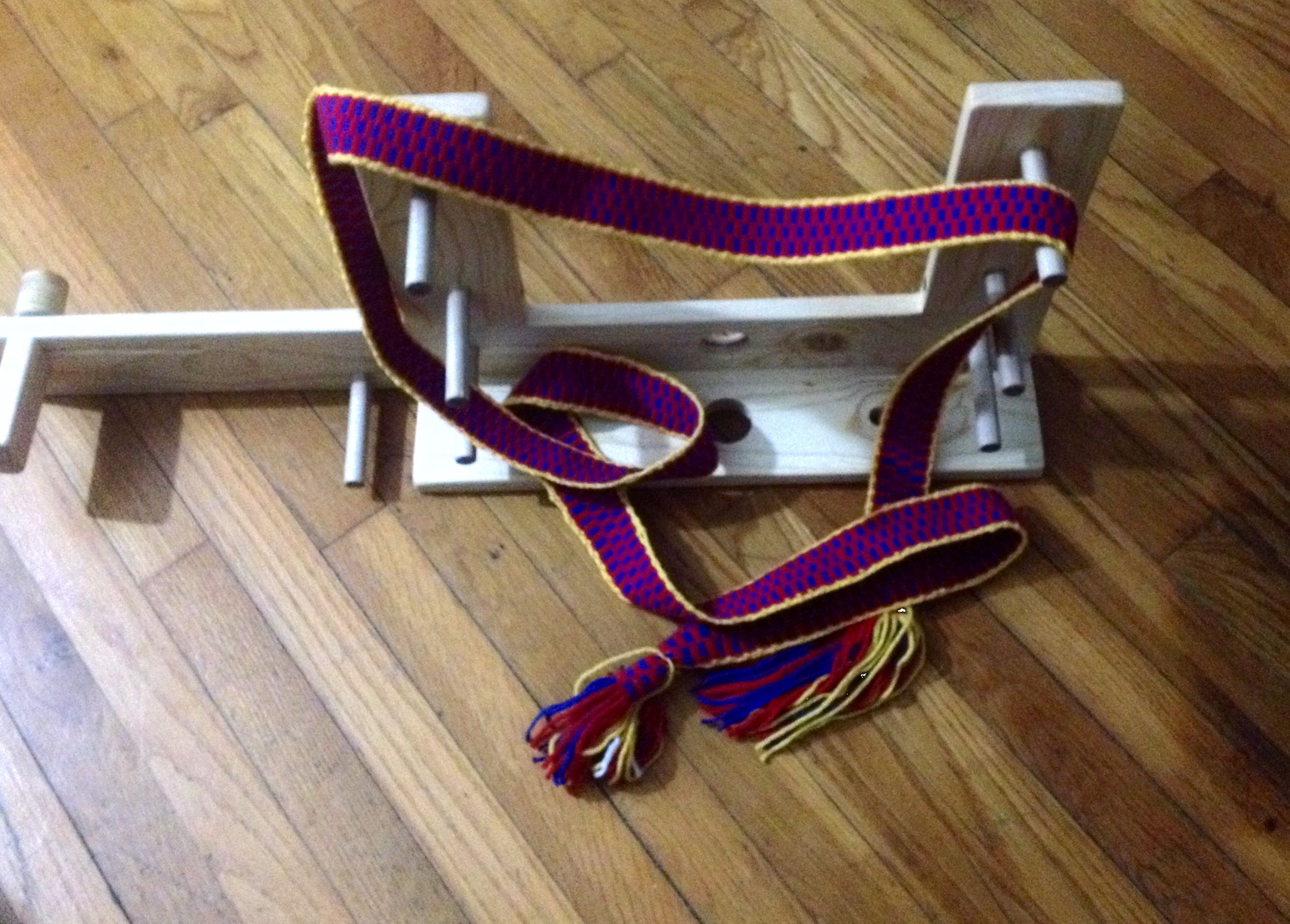 Discover and Build an Inkle Loom! : 10 Steps (with Pictures ...