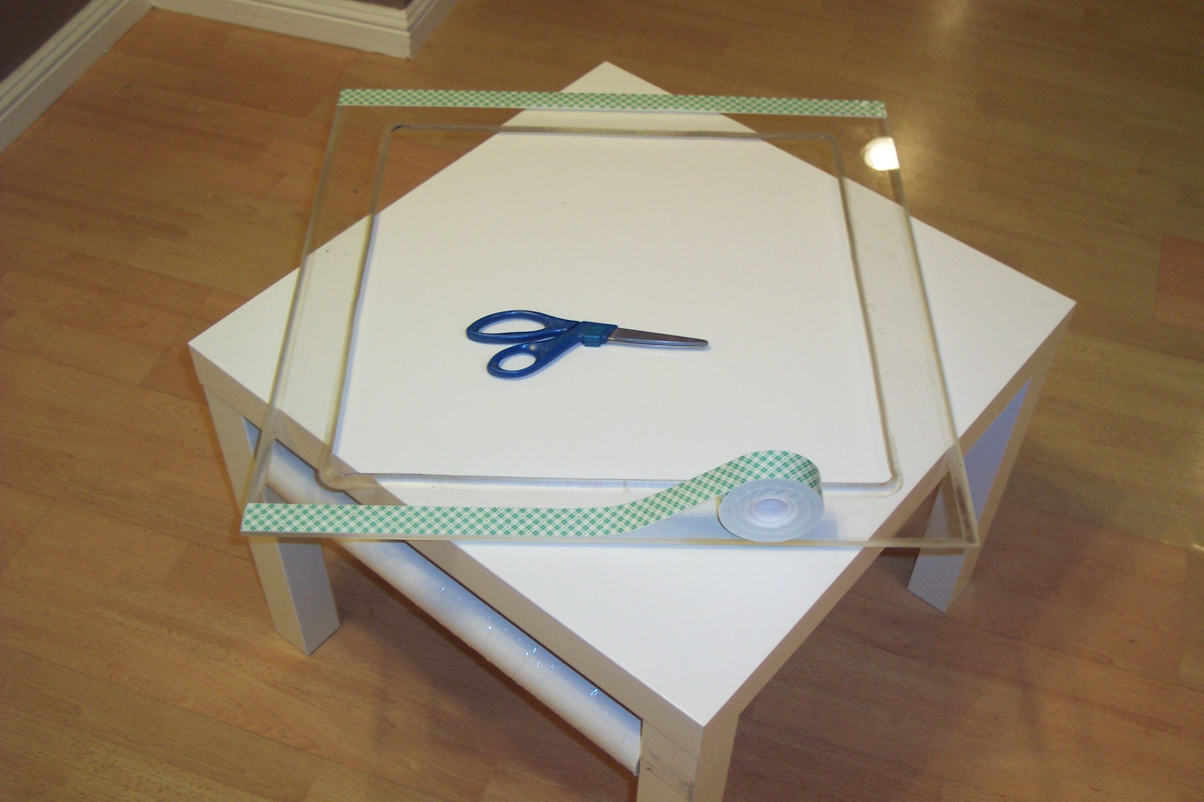 How to Make a Functional Children's Coloring Table : 8 Steps (with ...