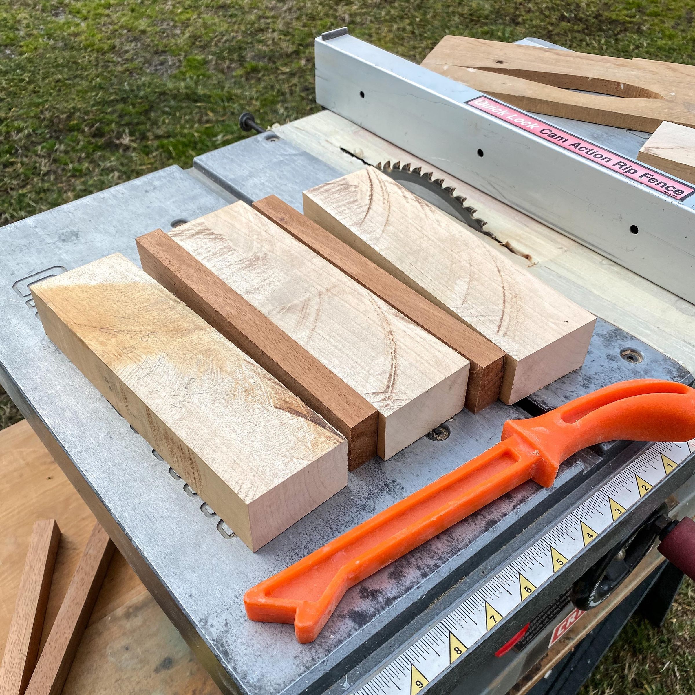 How to Make a Ulu Knife From a Old Saw Blade Plus a Bonus Cutting Board ...
