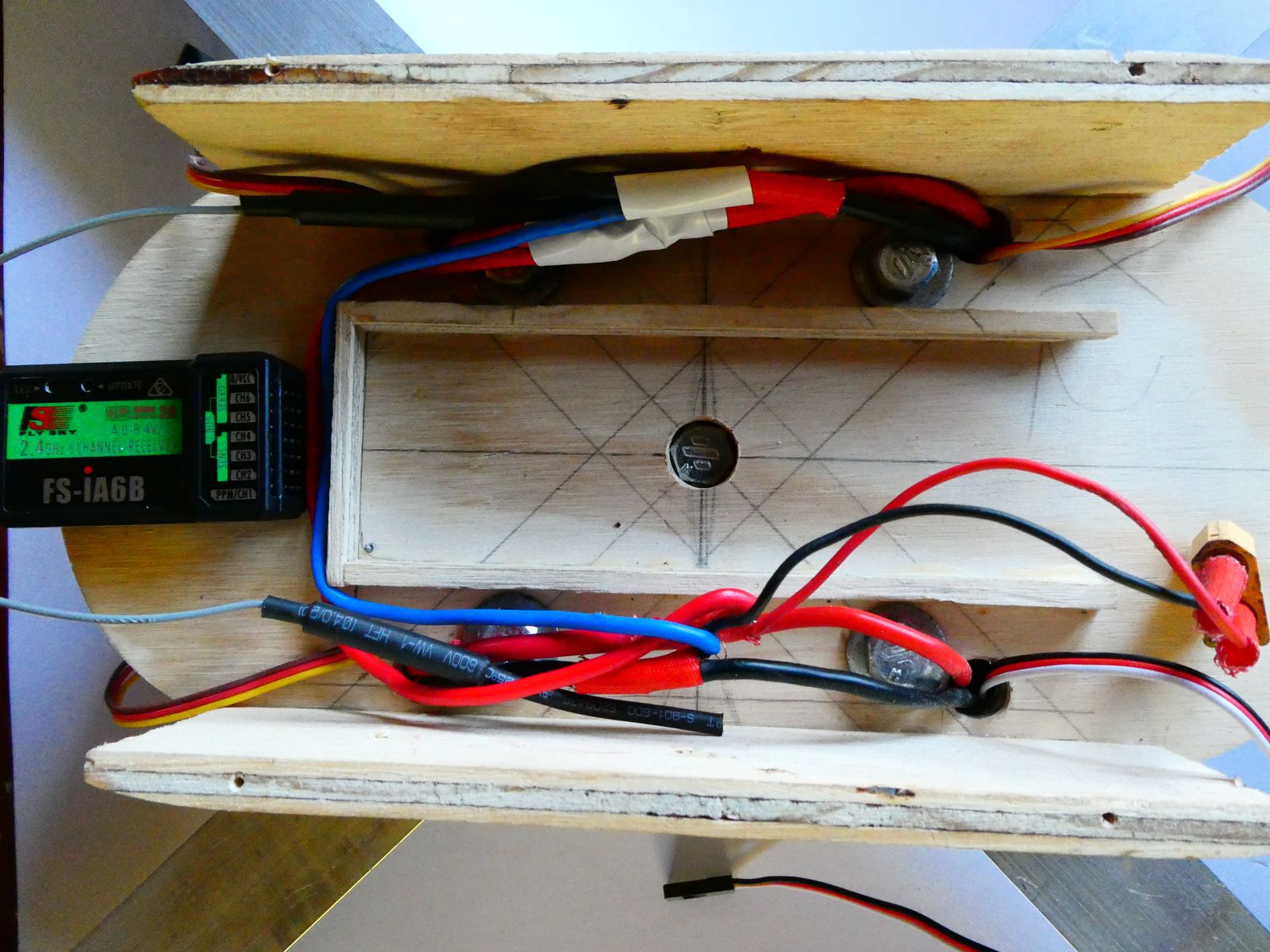 Homemade Quadcopter : 8 Steps (with Pictures) - Instructables