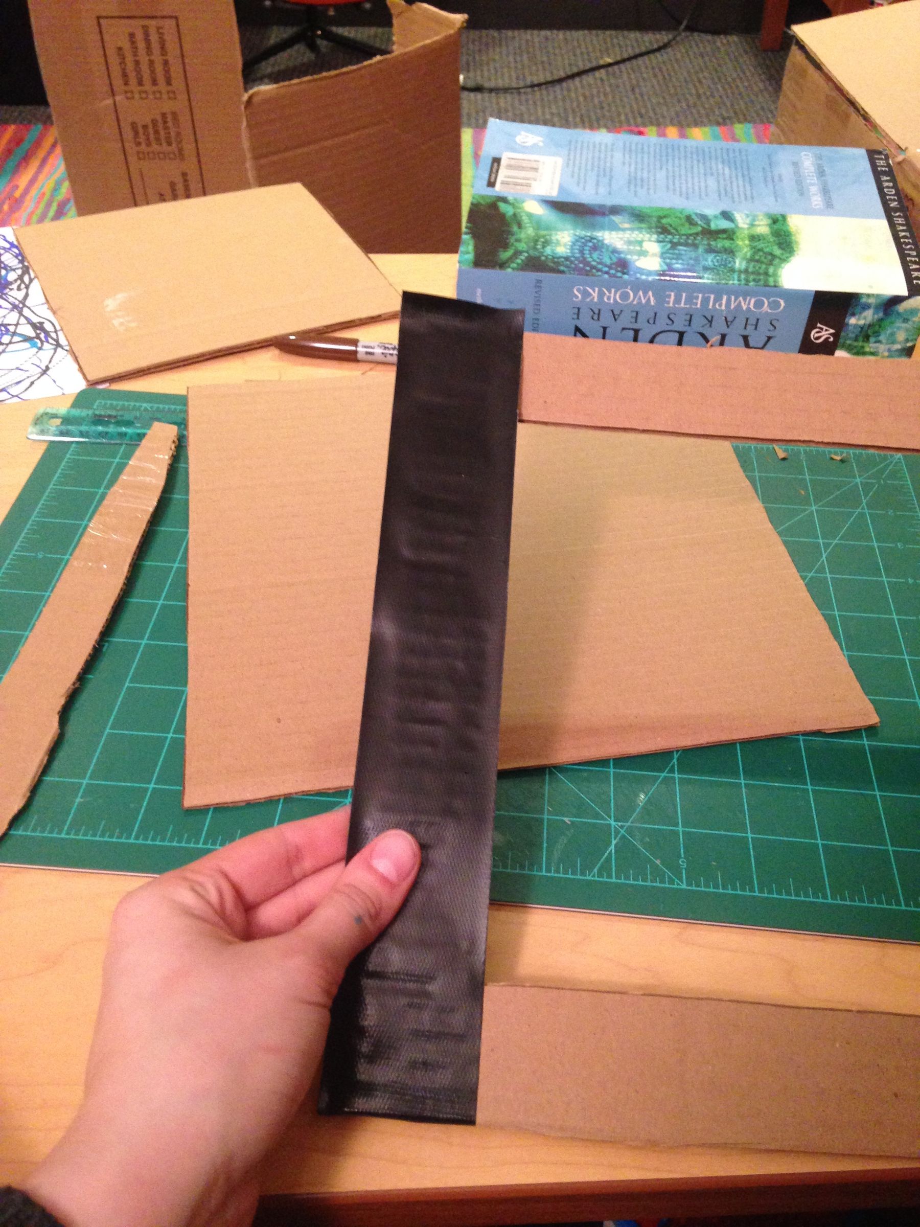 DIY Cardboard Picture Frame : 9 Steps - Instructables