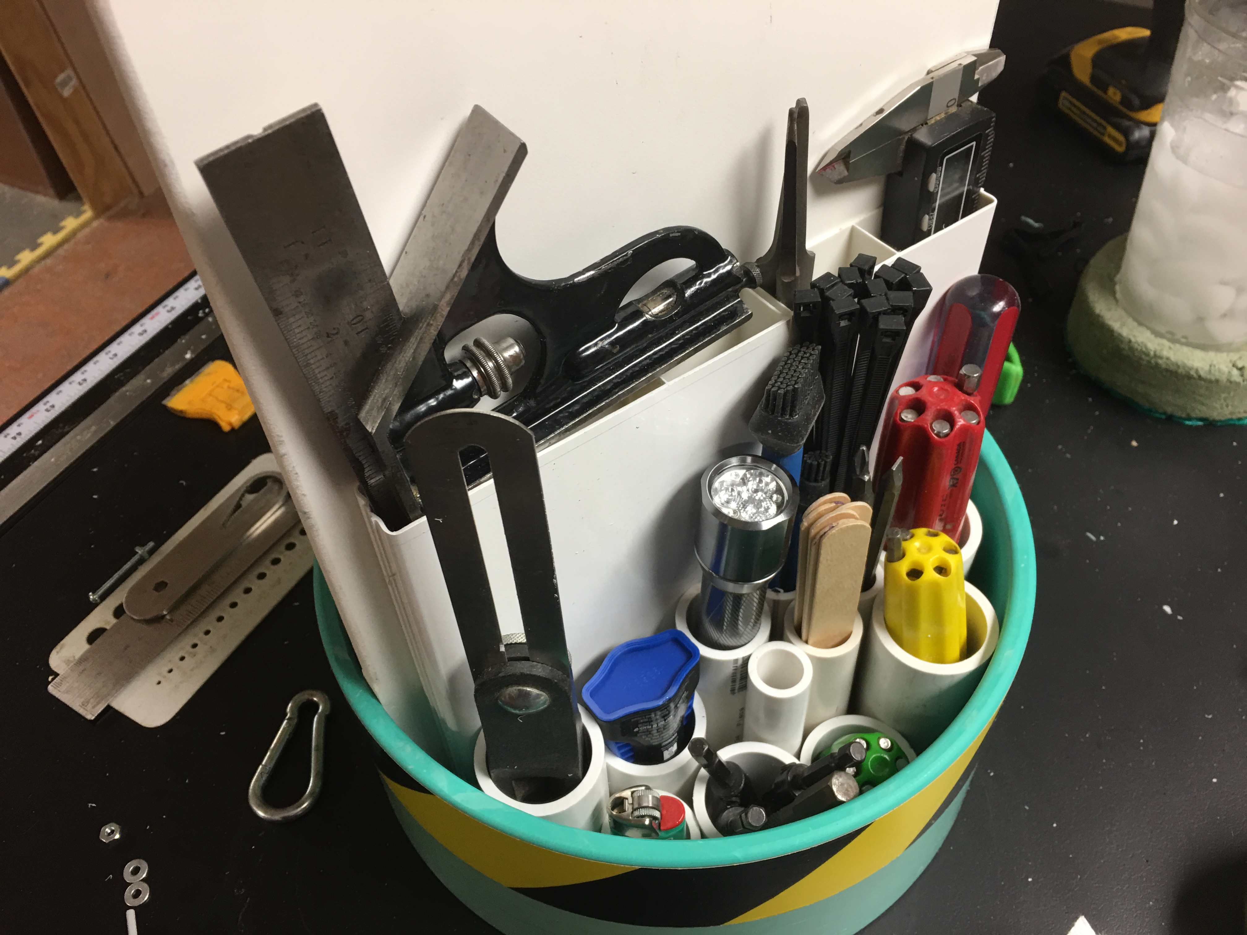 Handy PVC Tool Tote : 14 Steps (with Pictures) - Instructables