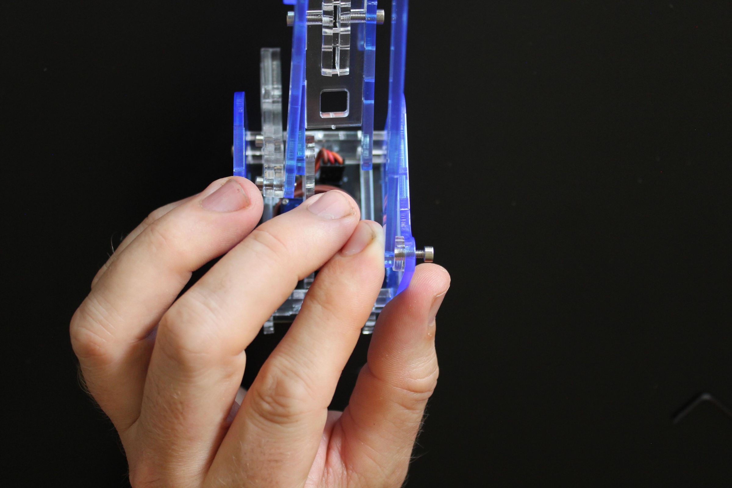 Pocket Sized Robot Arm - MeArm V3.0 - Small, Hackable, Open Source : 18 ...