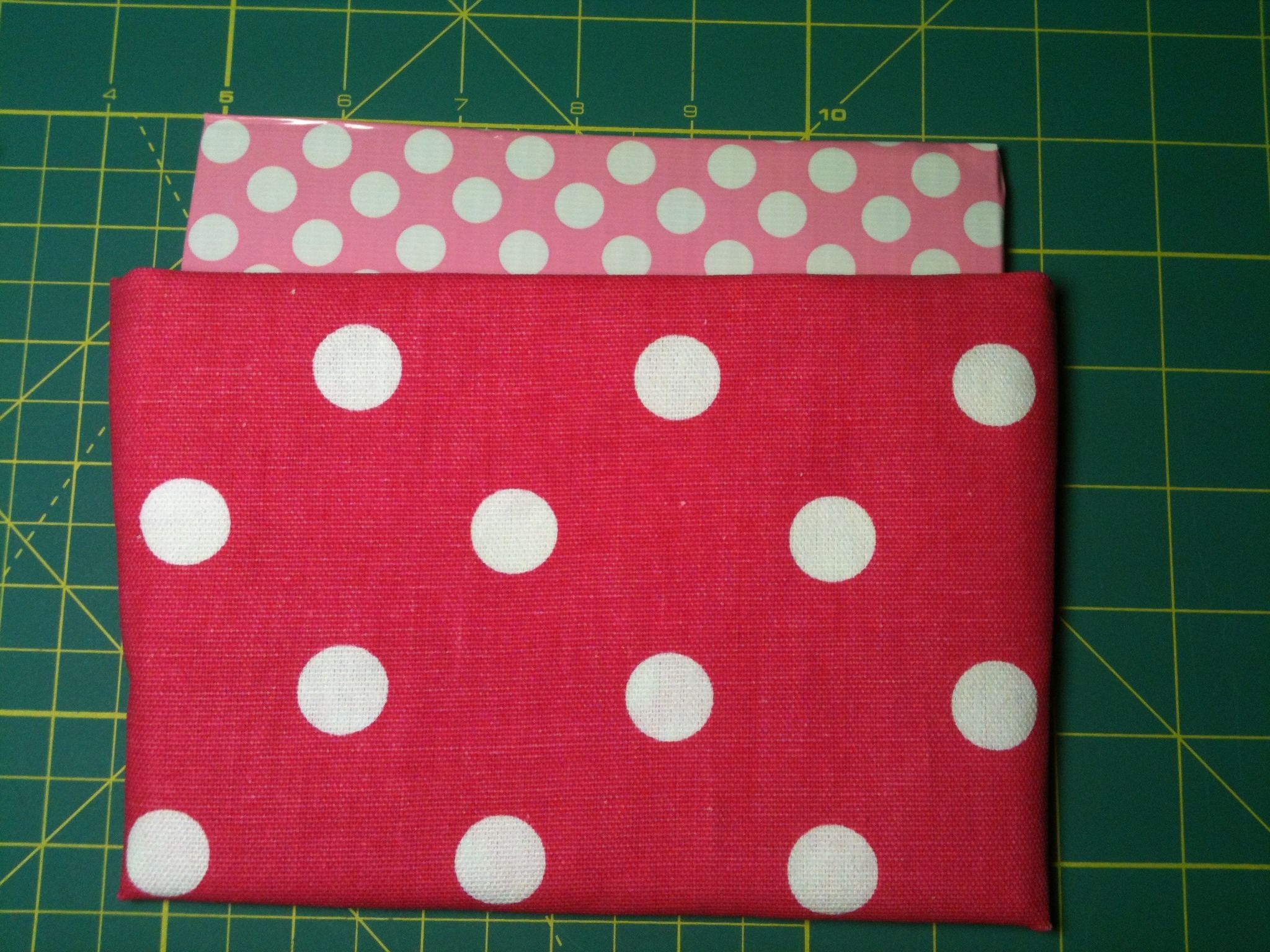 DIY Magnetic Locker Pouch : 4 Steps (with Pictures) - Instructables