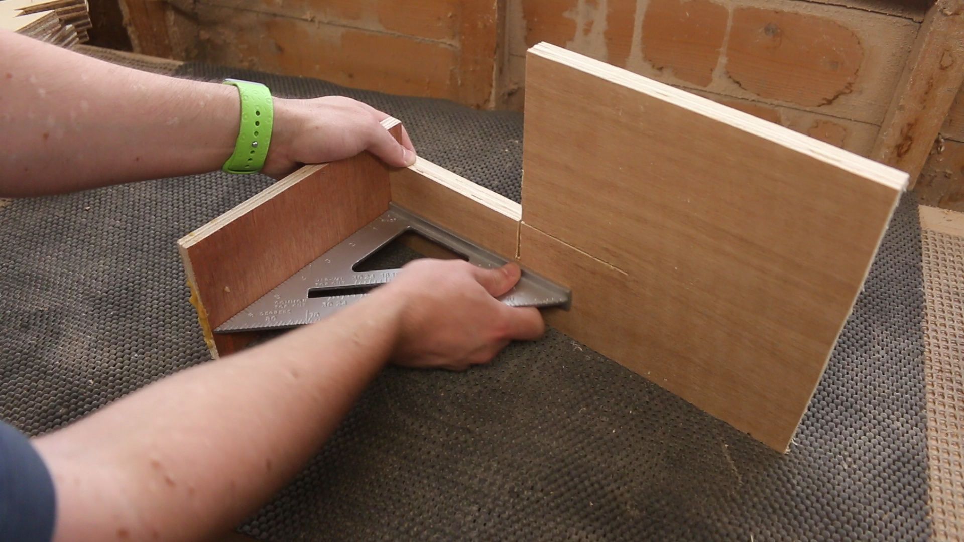 Right Angle Clamping Jig - Minutes to Make : 4 Steps (with Pictures ...