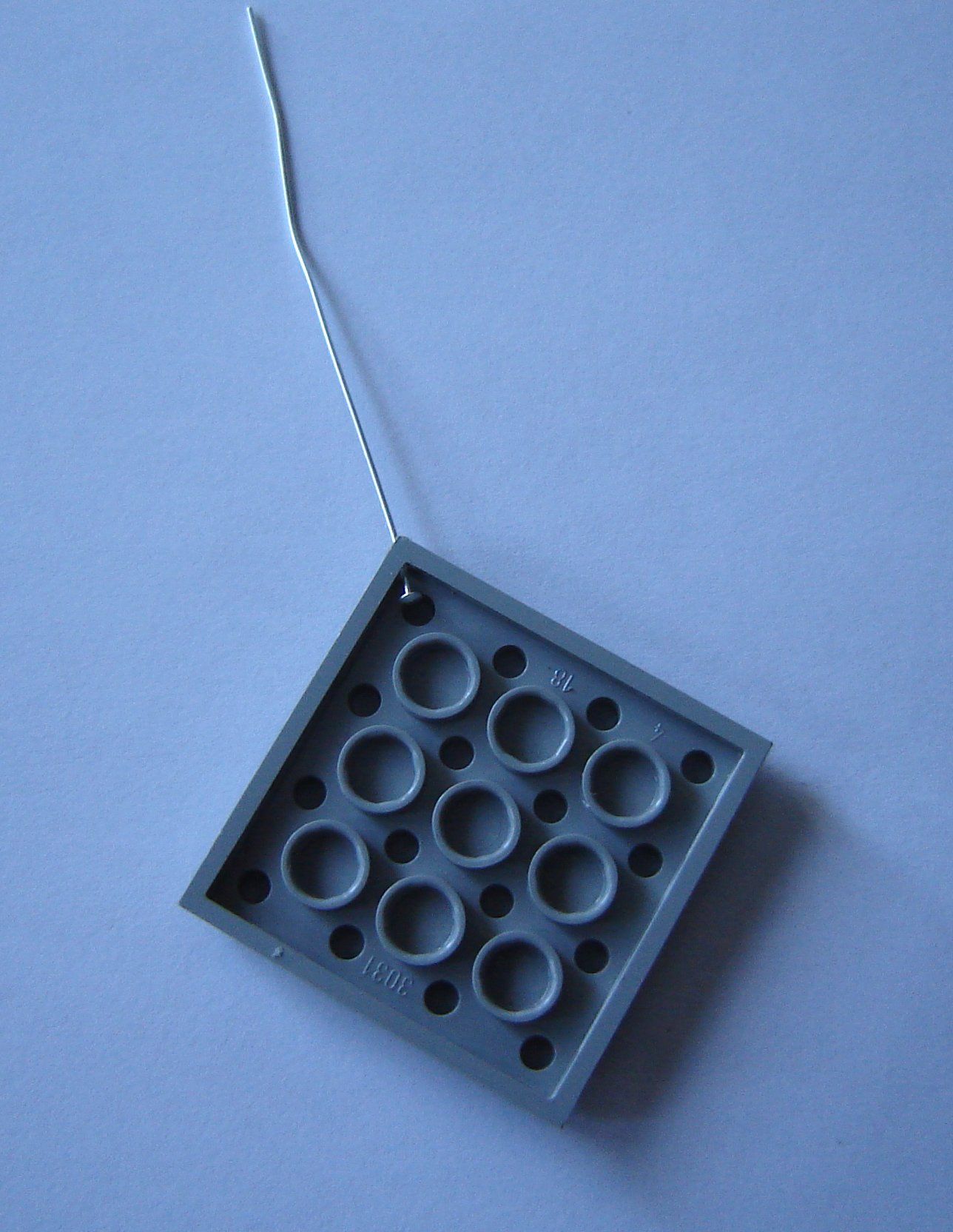 Simple Lego Necklace : 6 Steps - Instructables