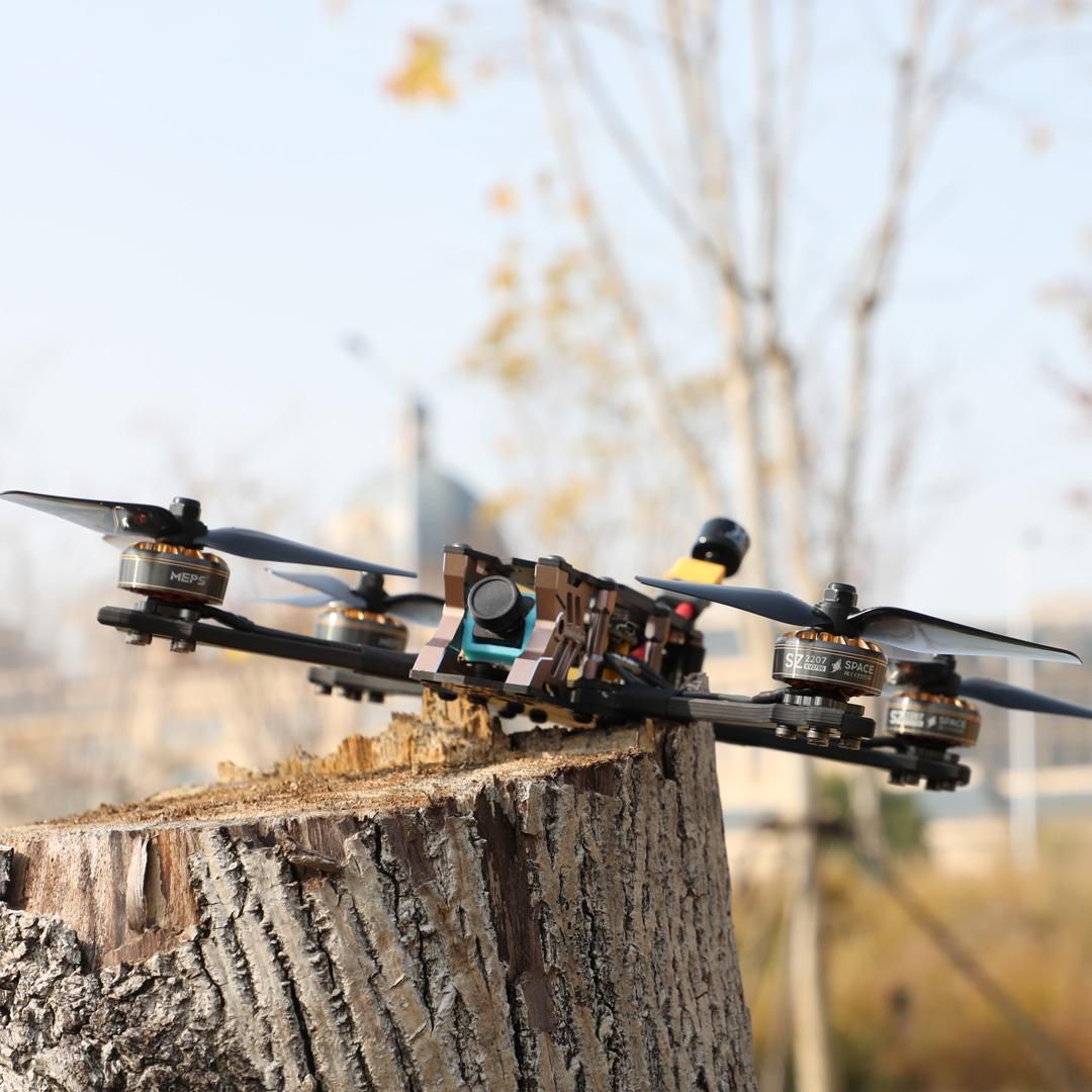 How to Build a Drone (Step-by-step FPV Drone Build Guide) : 8 Steps ...