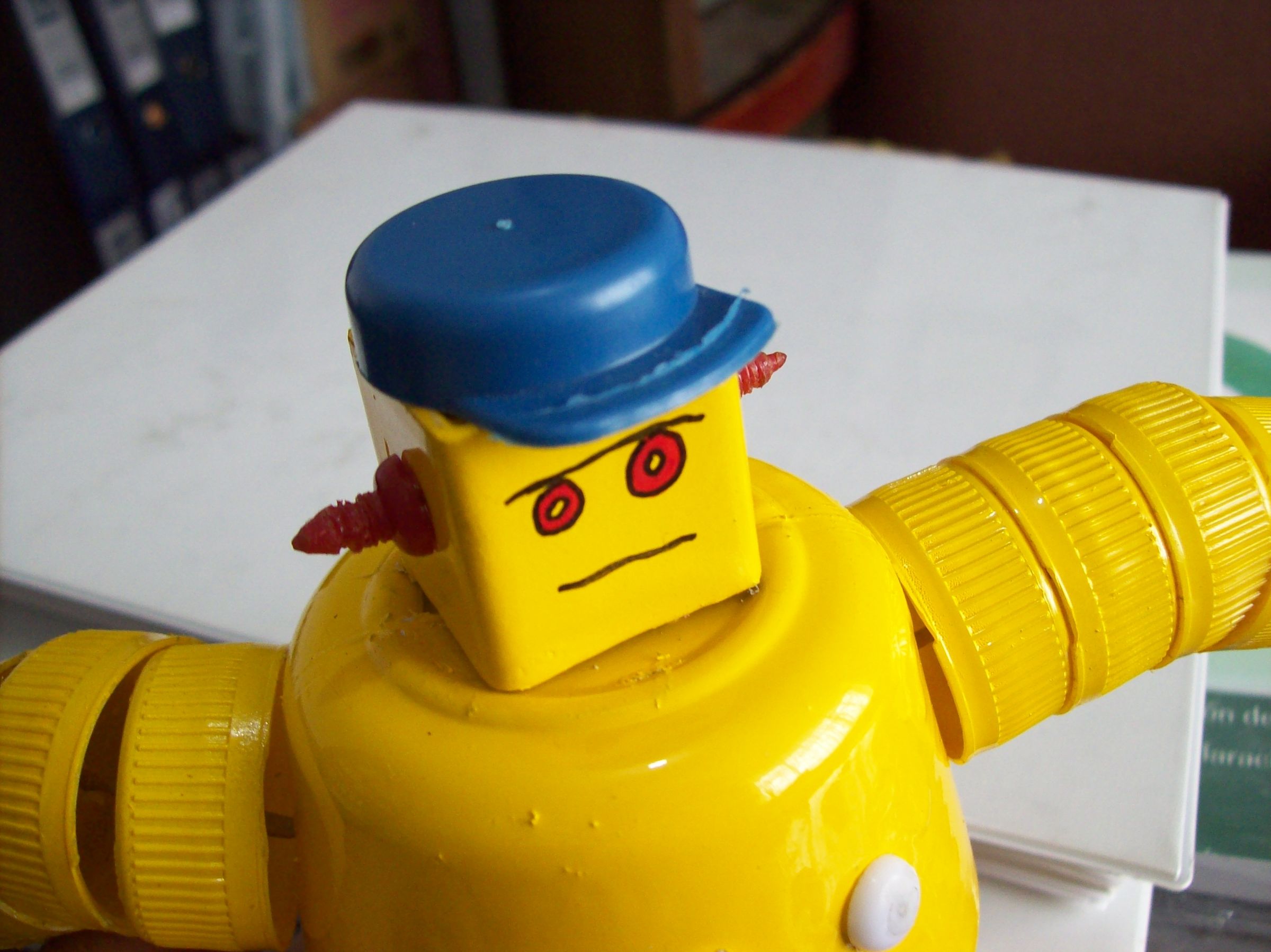 INSTRUCTABLES ROBOT."THE MAKING". : 4 Steps (with Pictures) - Instructables