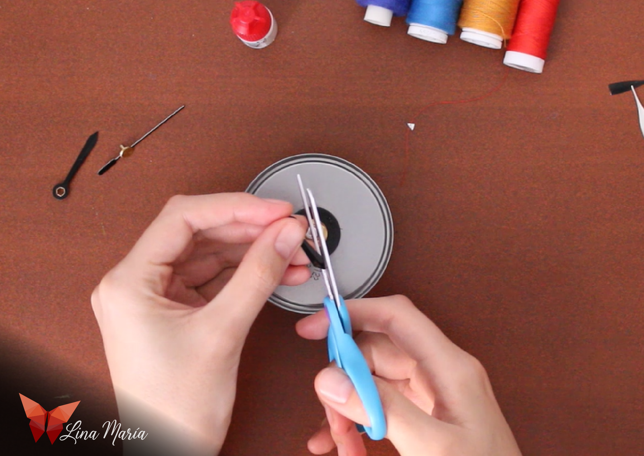 Crochet Knitting Clock ⏰ : 33 Steps (with Pictures) - Instructables