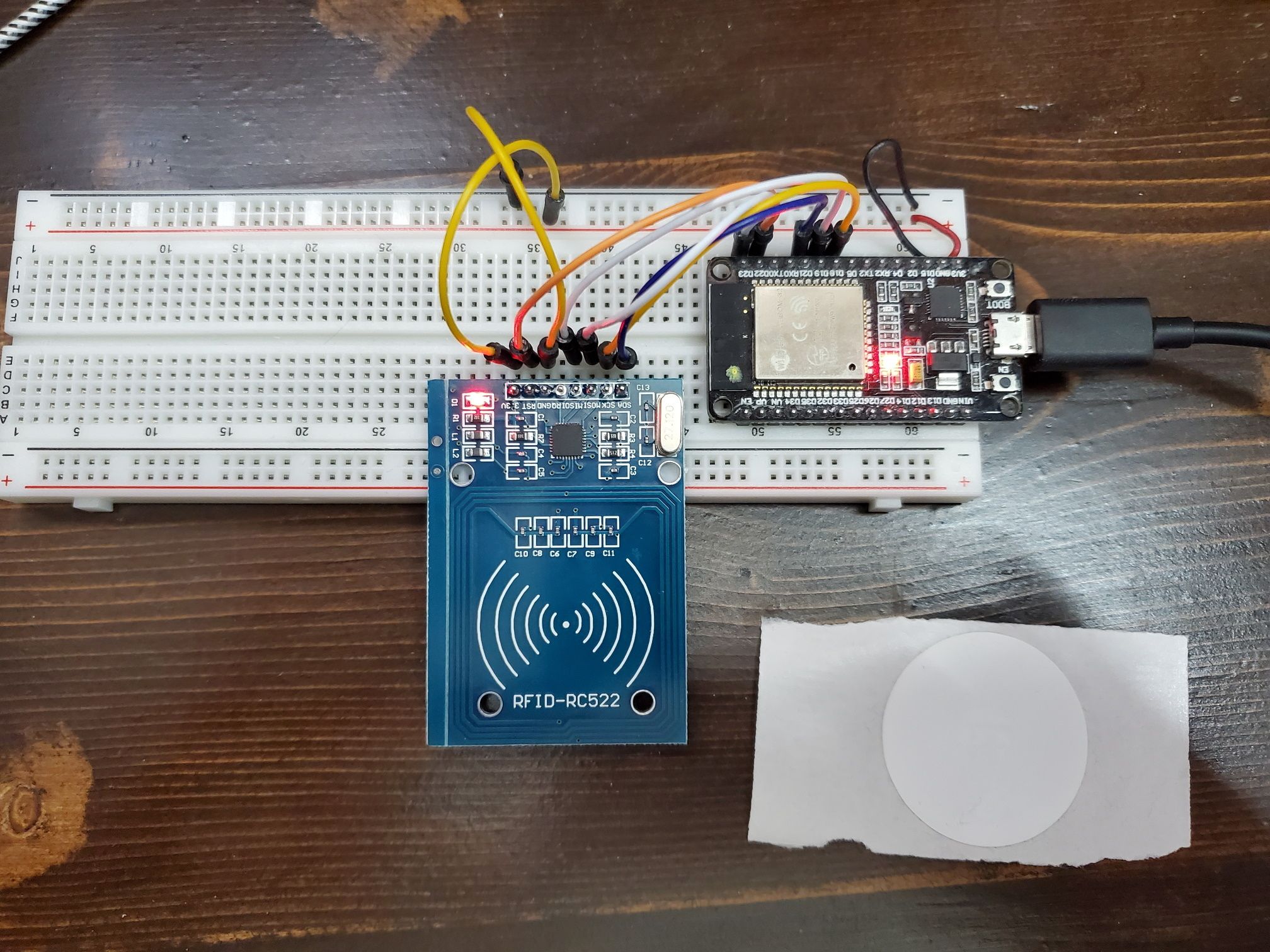 Retro CD/Spotify/Alexa Player : 5 Steps (with Pictures) - Instructables