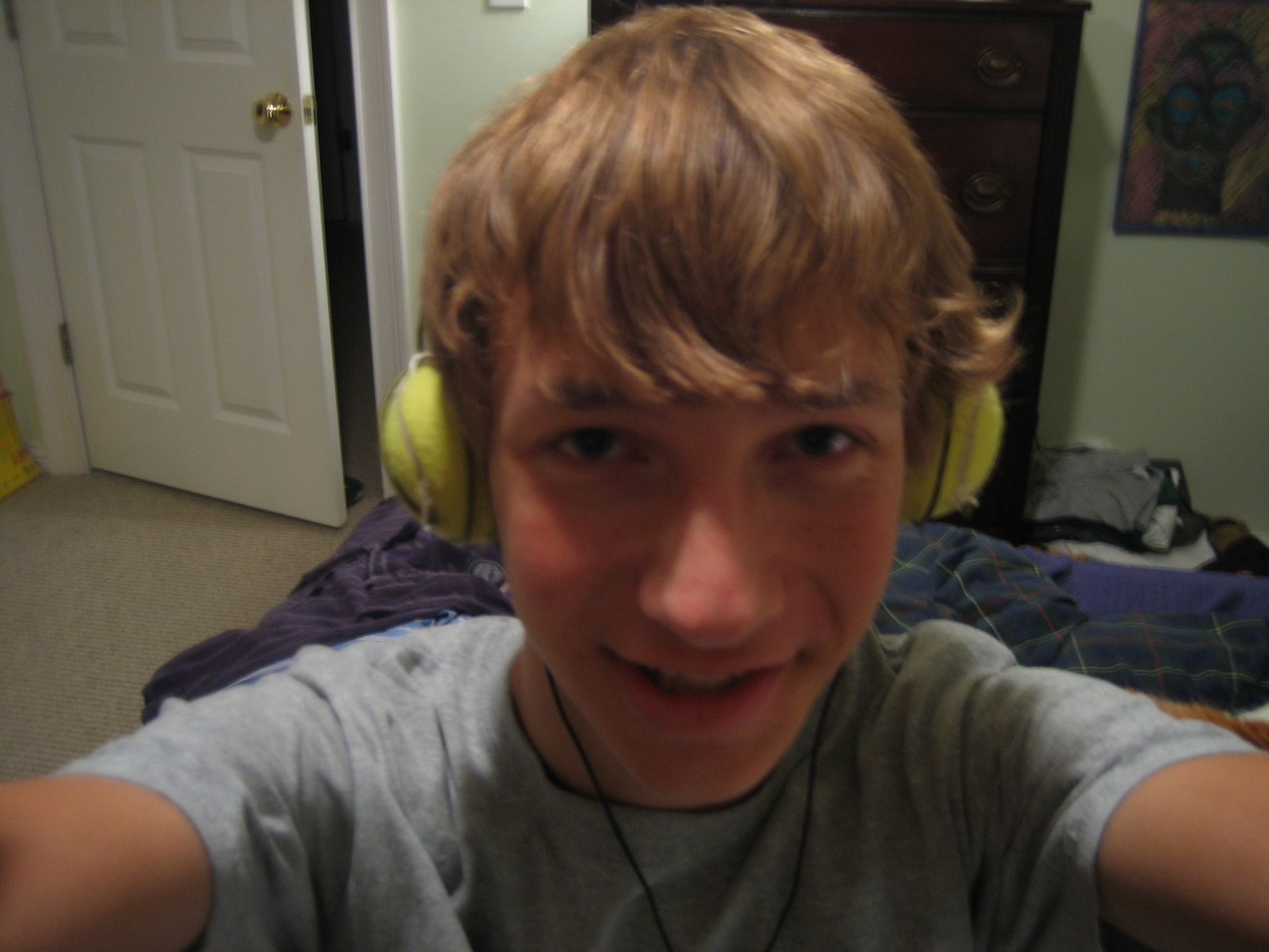 Tennis Ball Headphones : 5 Steps - Instructables