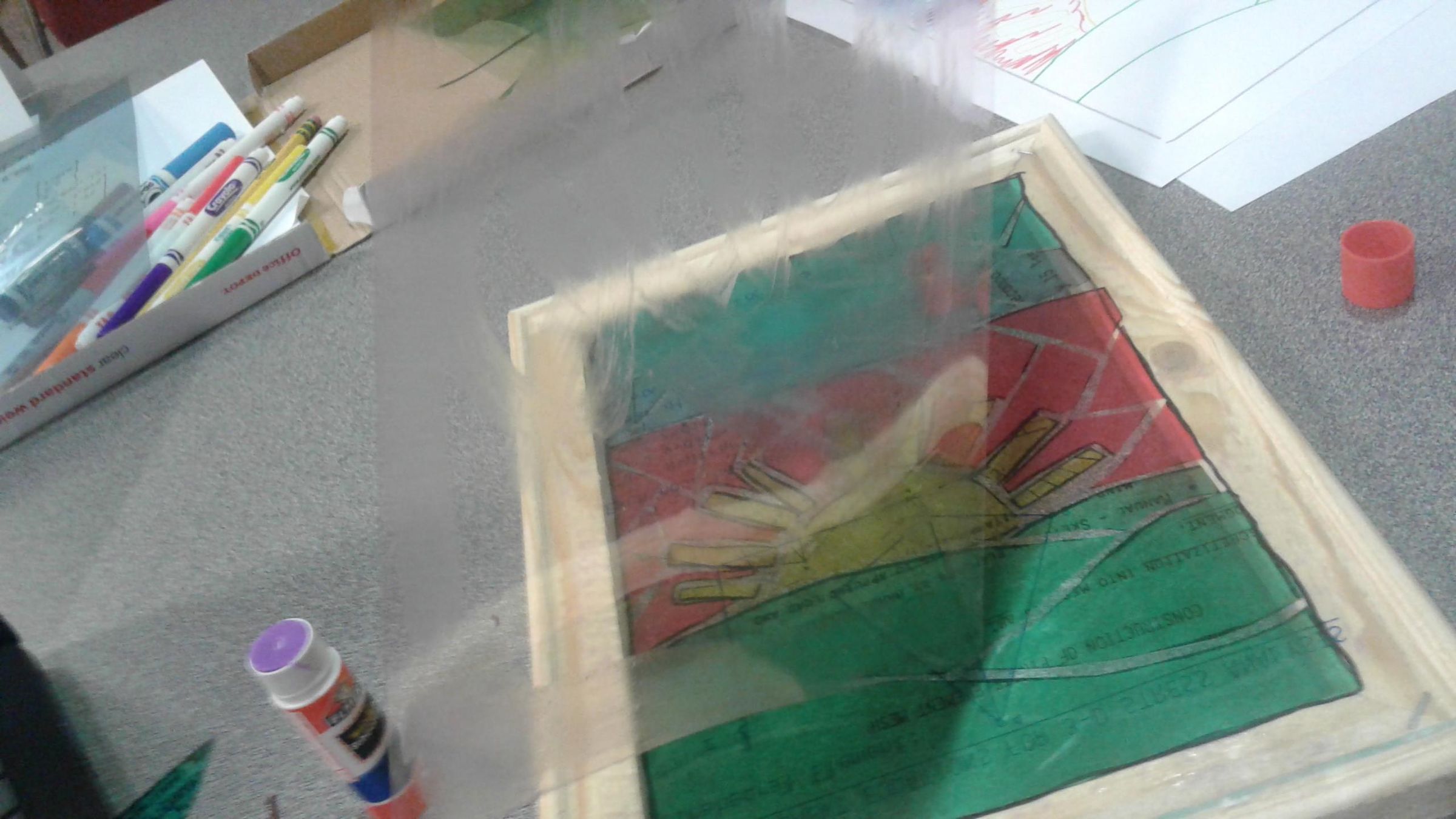 Plastic Sheet Stained Glass Mosaic : 10 Steps - Instructables