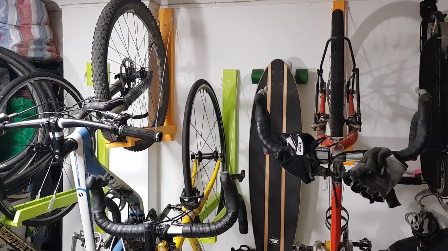 Bike Rack - Easy Build Wall Mounted Bicycle Rack : 9 Steps (with ...