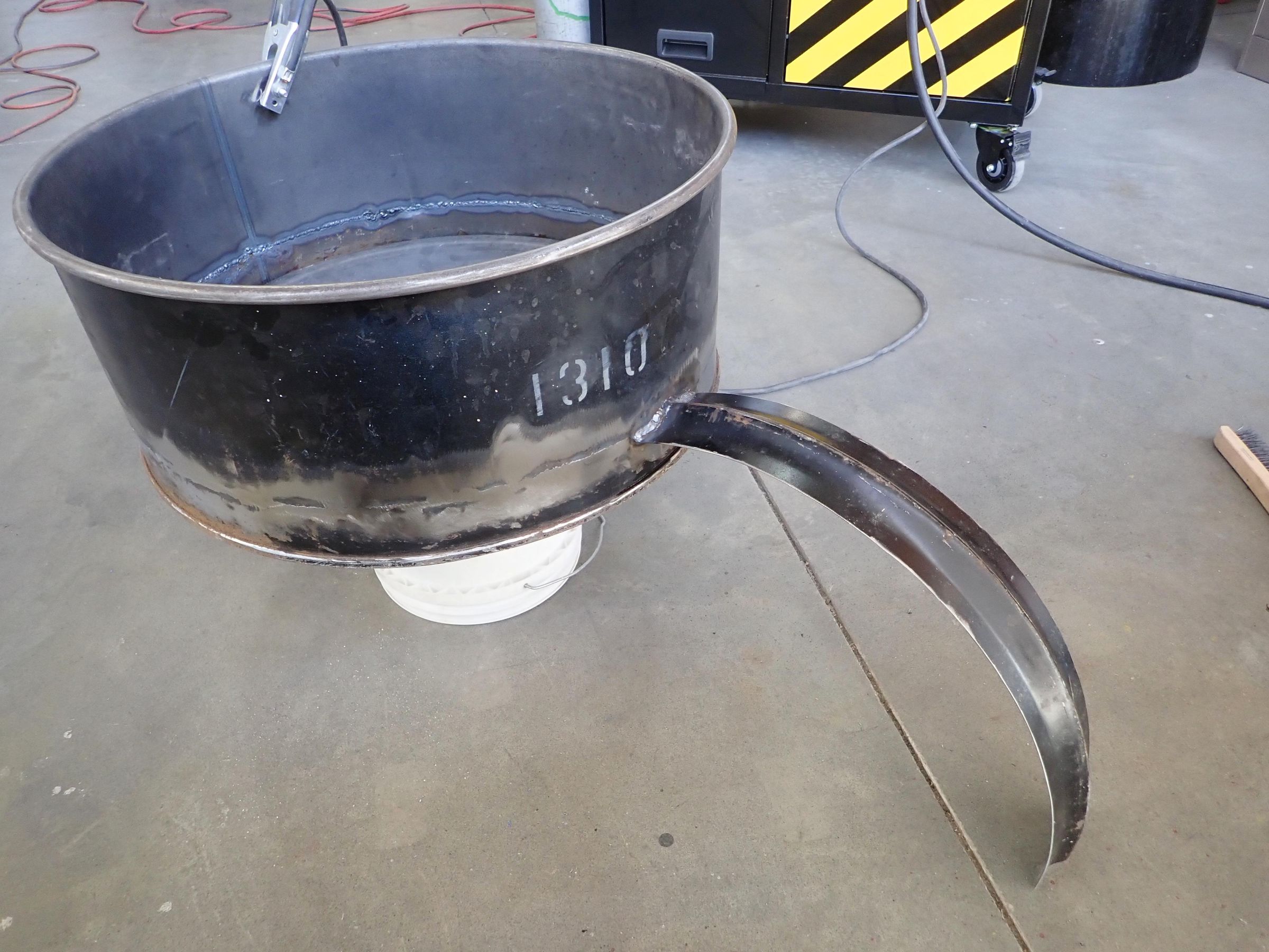 Backyard Guardian: Steel Drum Fire Pit : 19 Steps (with Pictures ...