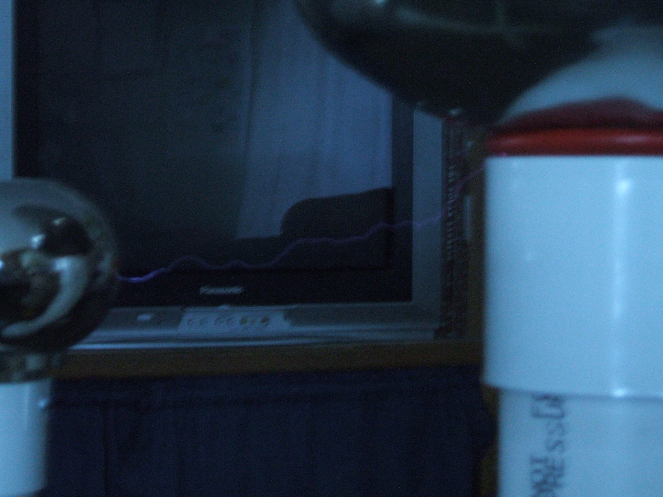 Homemade Van De Graaff Generator : 9 Steps - Instructables