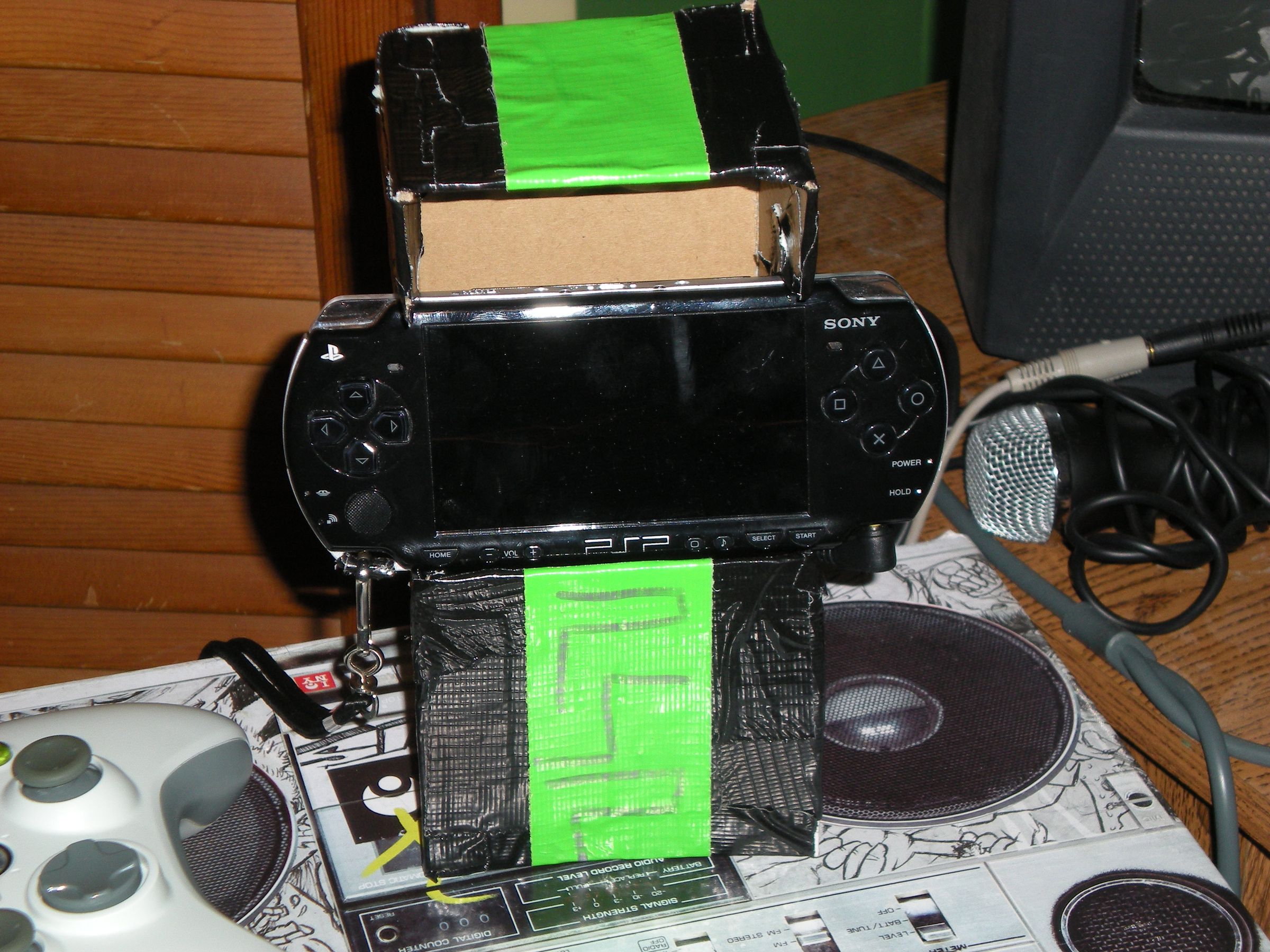 PSP Cardboard Arcade Stand : 6 Steps - Instructables