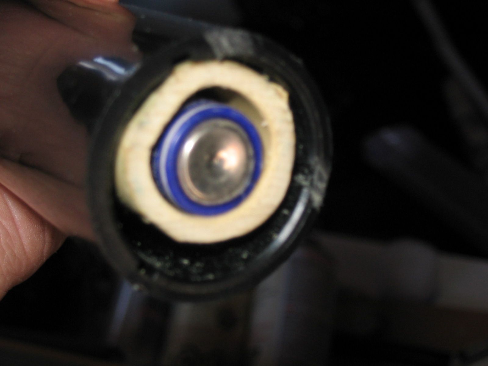 AA to D Cell Adapter : 4 Steps - Instructables
