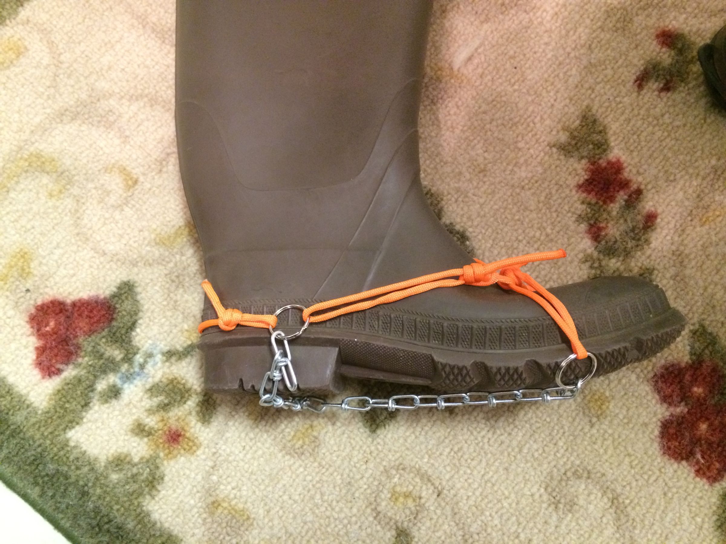 Emergency Crampons for Ice and Snow : 6 Steps (with Pictures ...