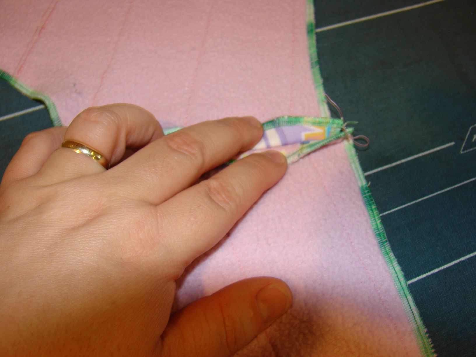 Quilted Sweatshirt : 13 Steps - Instructables