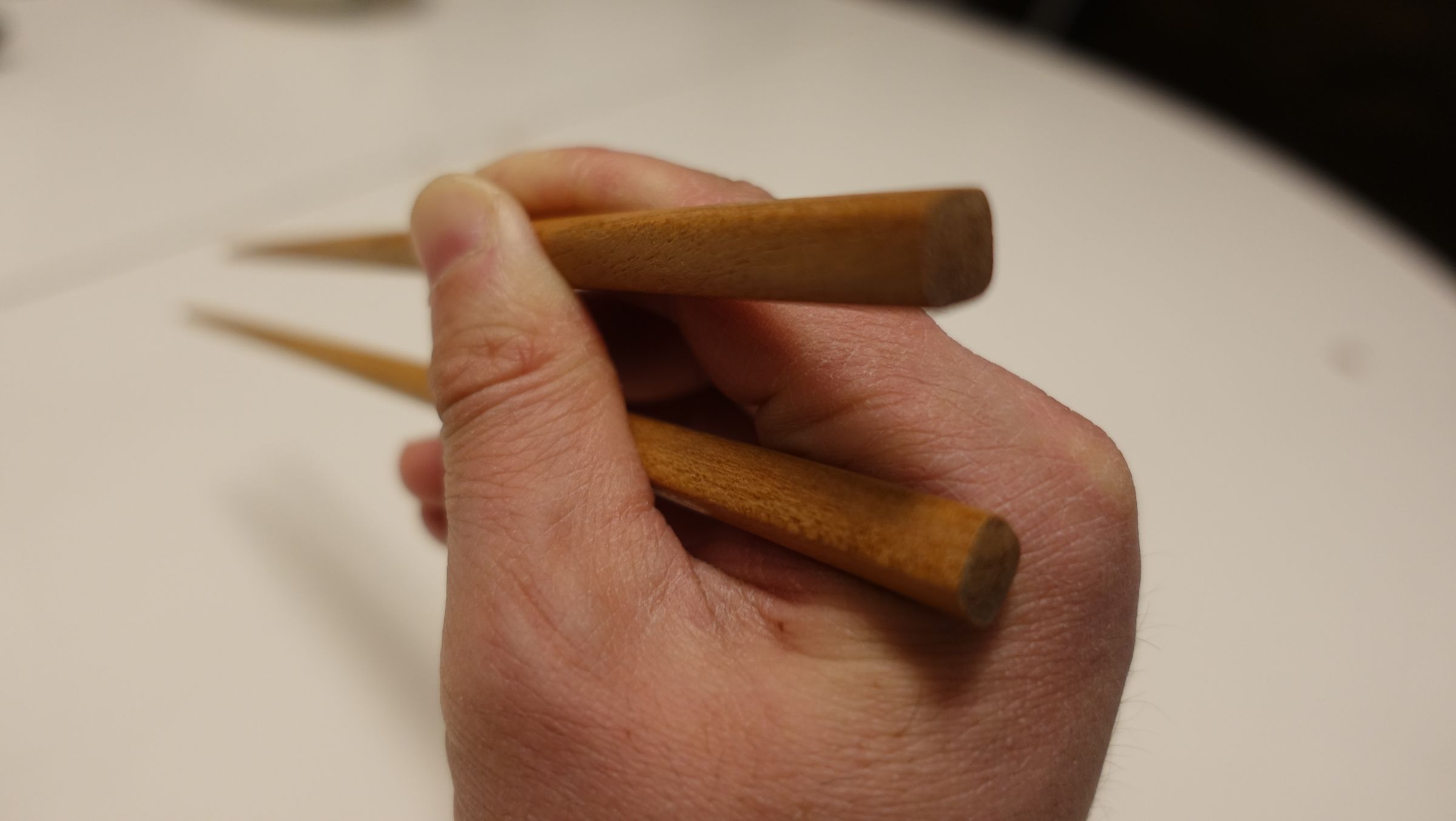 How to Use Chopsticks Easily - Instructables