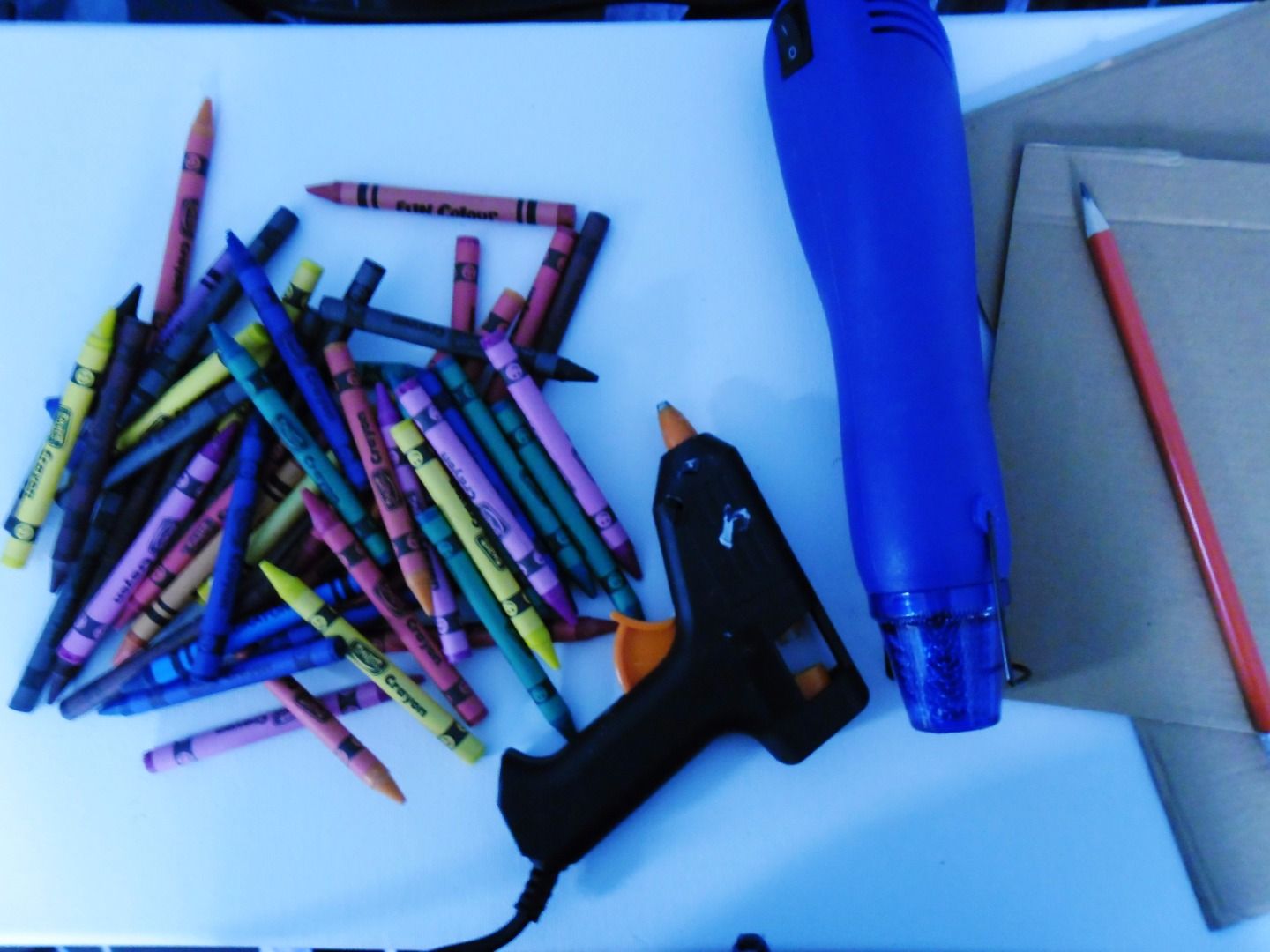 Crayon Drip Art : 4 Steps (with Pictures) - Instructables