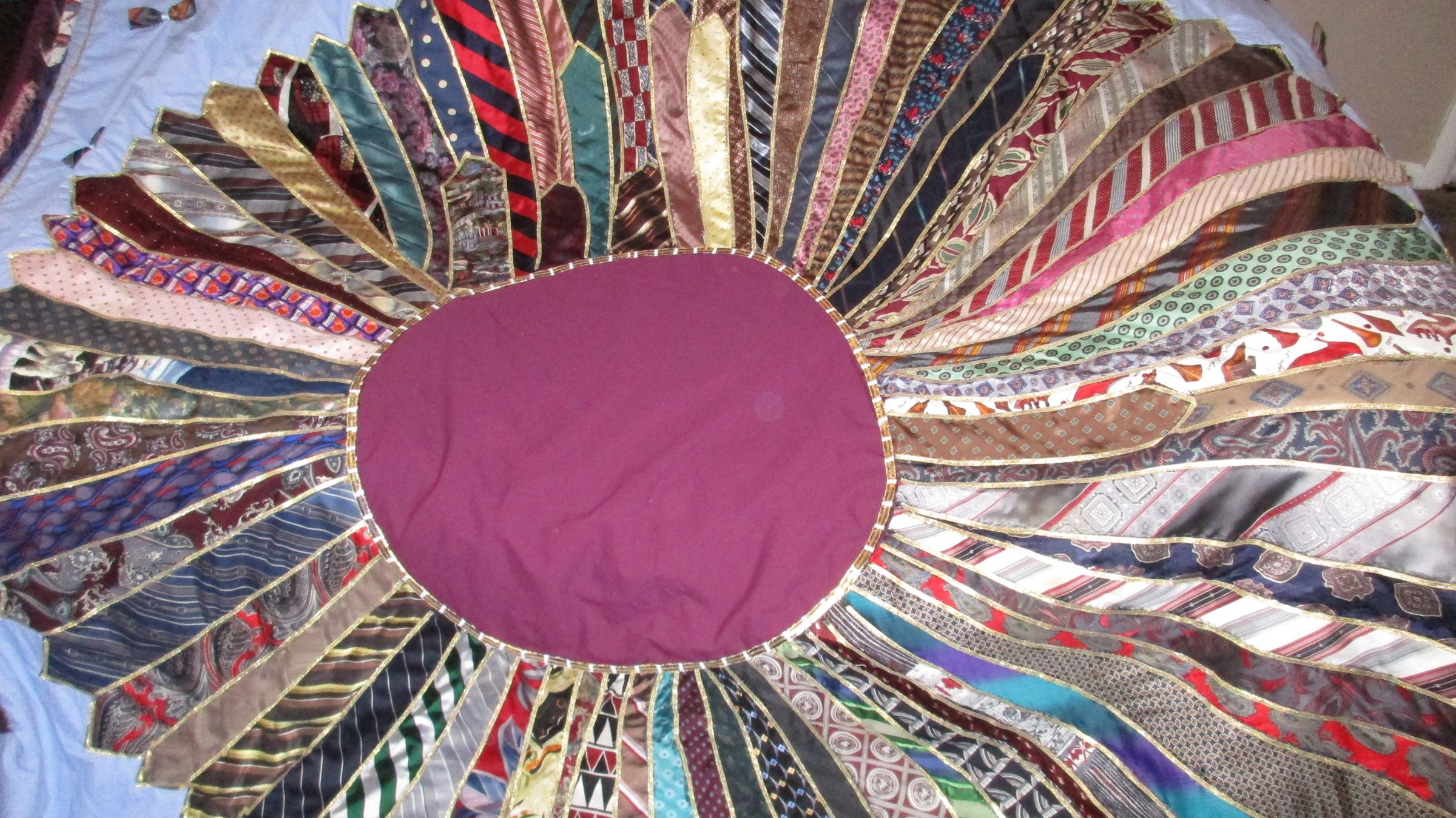 Men's Necktie Quilt : 10 Steps (with Pictures) - Instructables