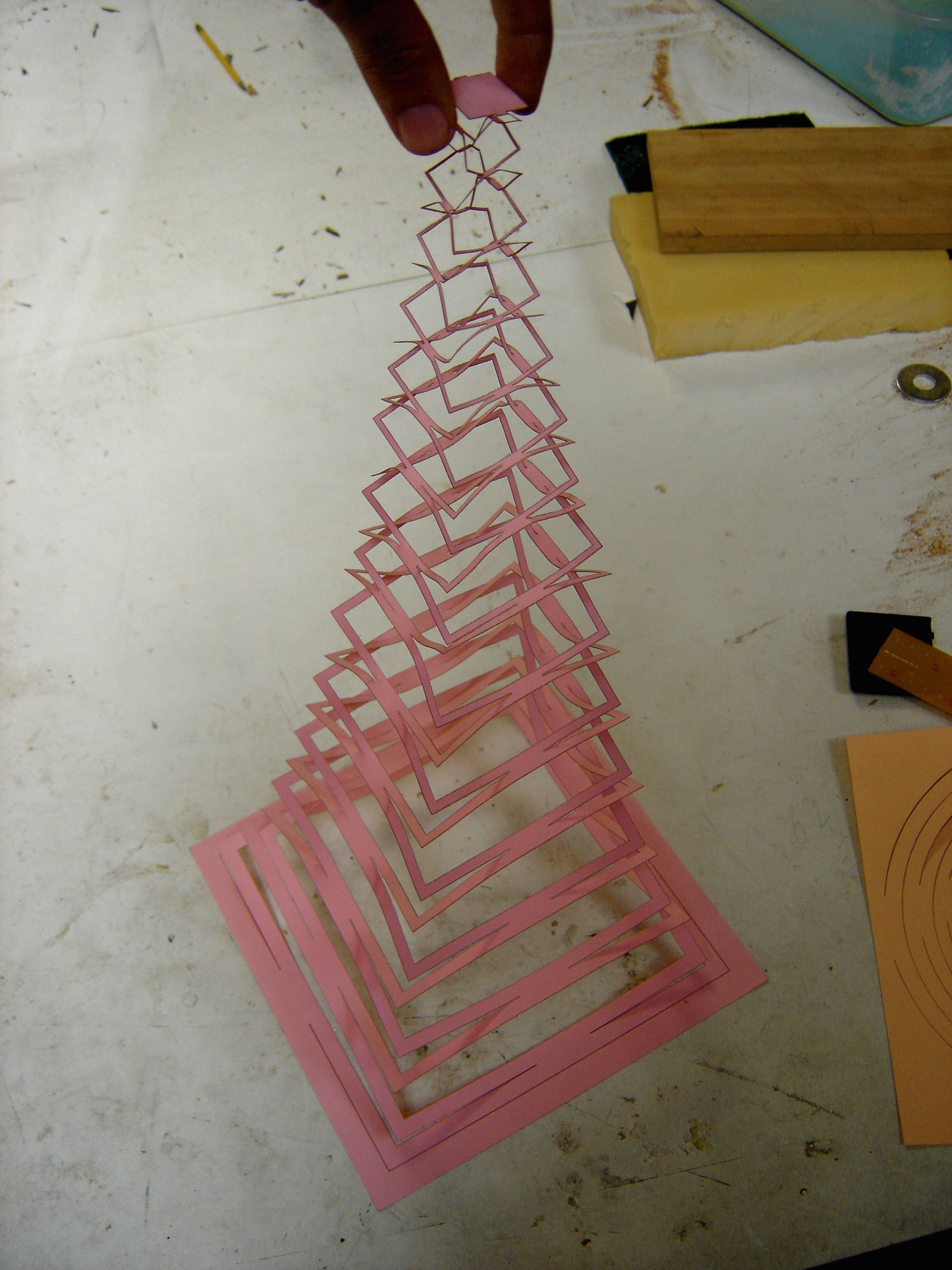 Pop-Up Pyramid : 9 Steps (with Pictures) - Instructables