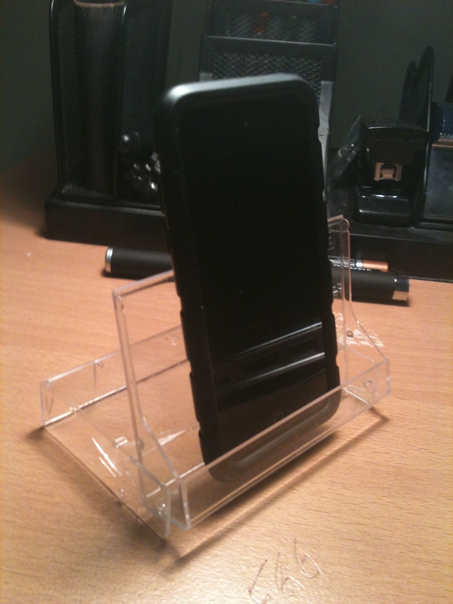 Easy, Cheap IPhone/iPod Stand. : 4 Steps - Instructables
