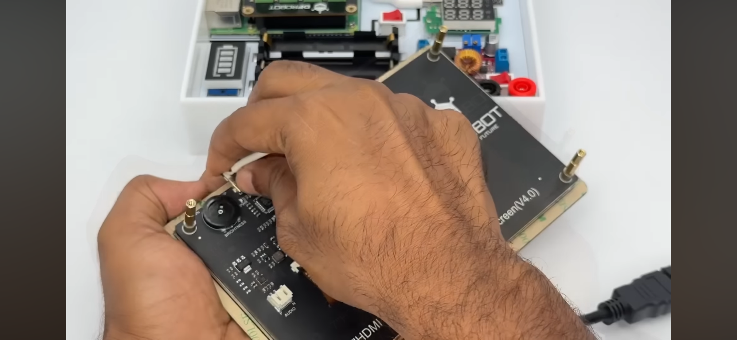 Portable DIY Electronics Workstation : 19 Steps (with Pictures ...