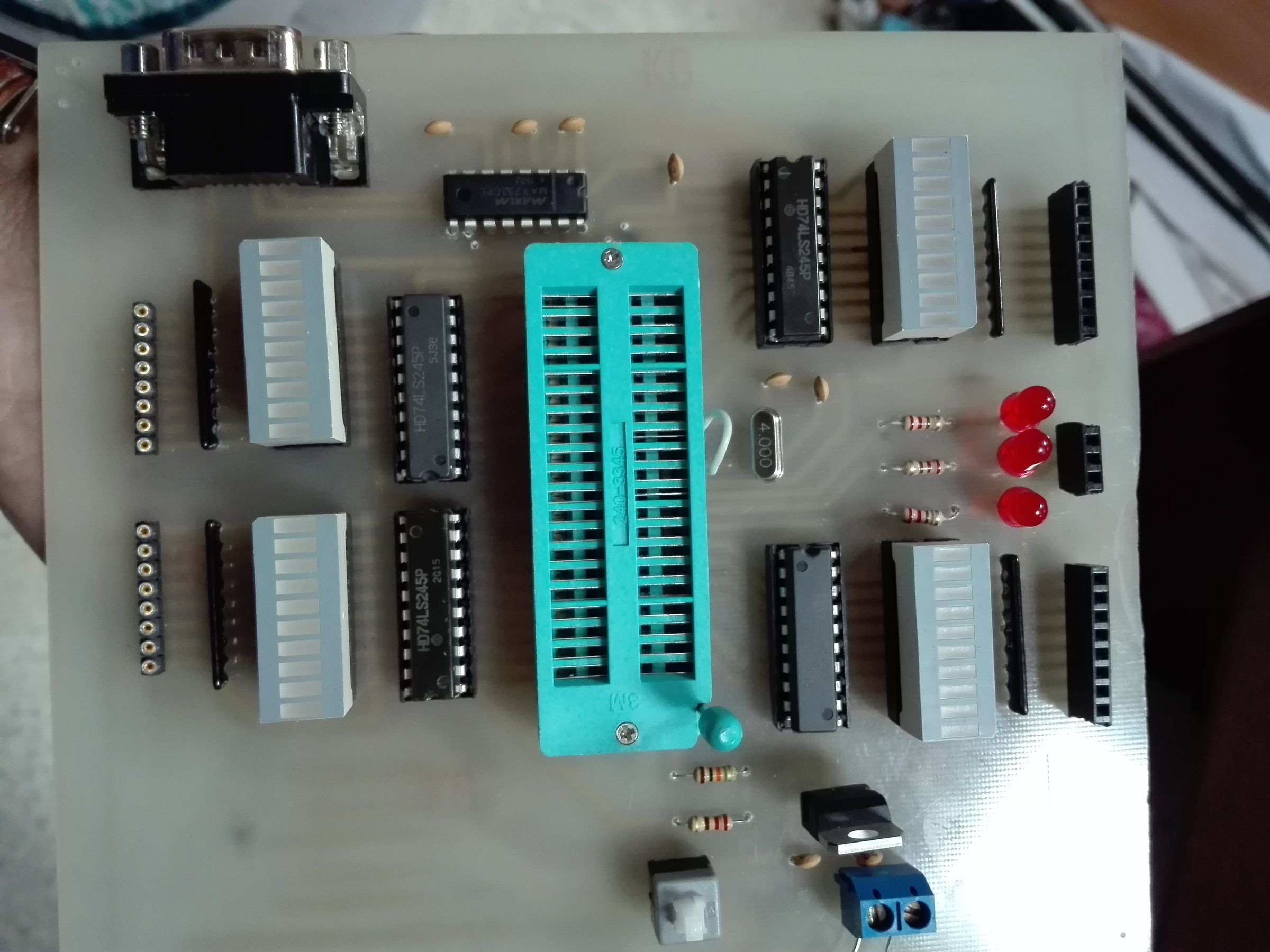 Making of PIC18F452 Micro-Controller Development/Generic Board : 5 Steps (with Pictures ...